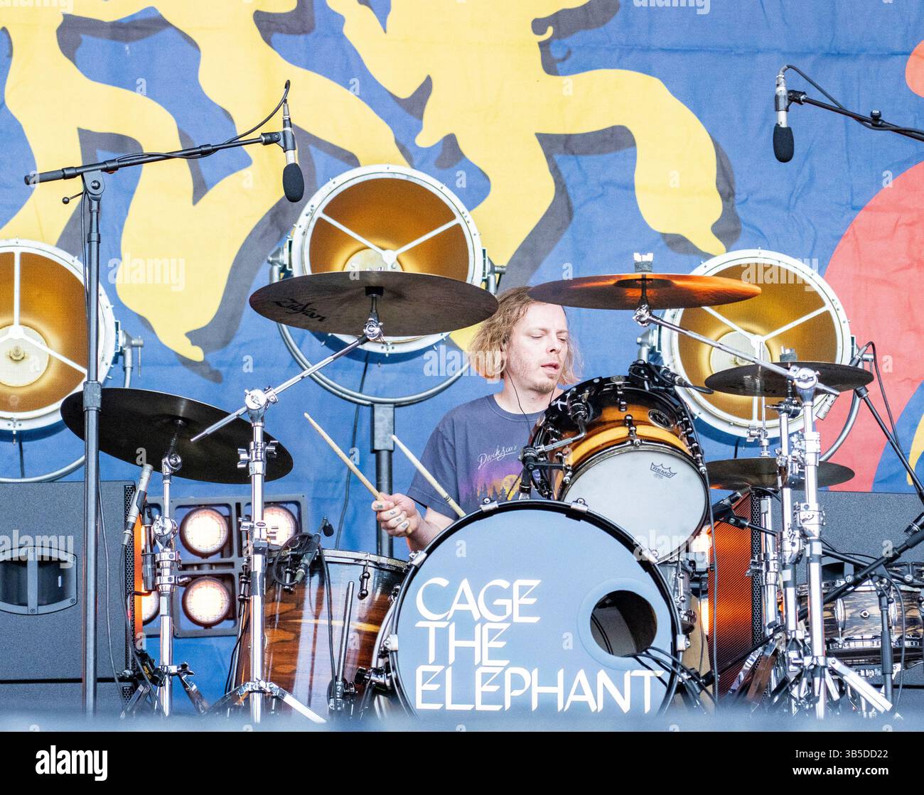 Jared Champion of Cage The Elephant performs during the second weekend ...