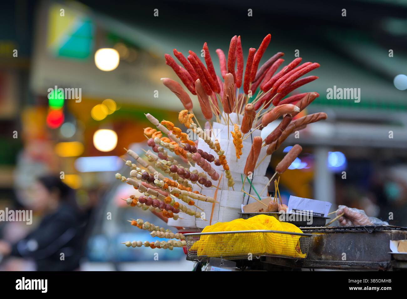 Present and Past - The vibrant life in Hanoi, capital of Vietnam VN ...