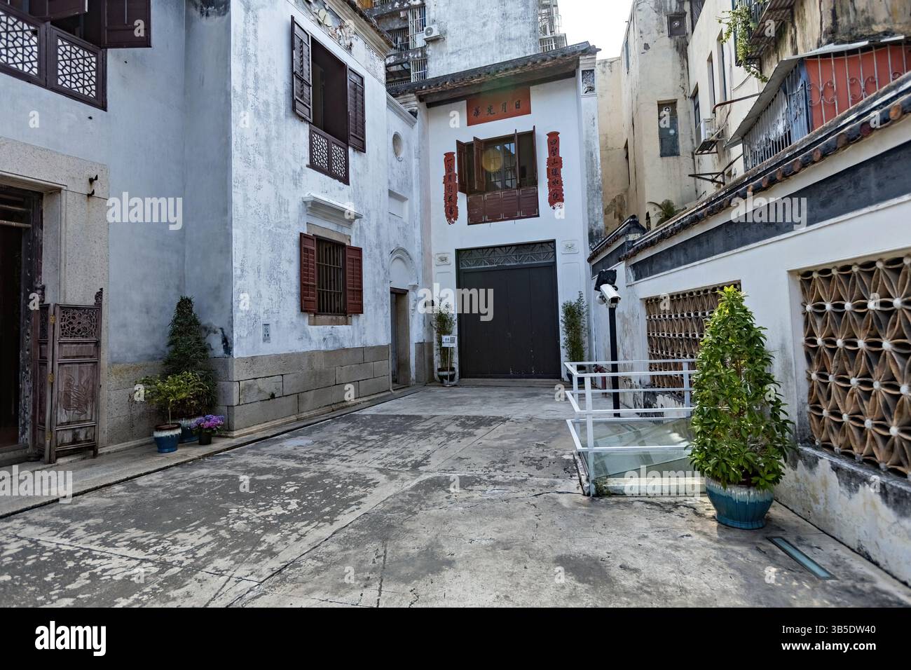 Exterior details of Mandarin's historical chinese house in Macau city ...