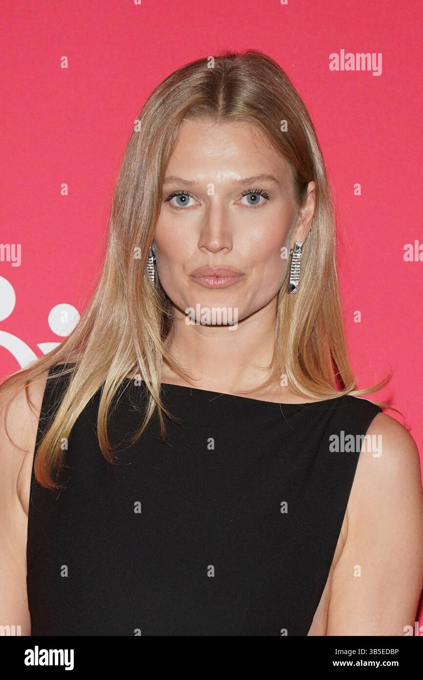 Toni garrn 2025 hi-res stock photography and images - Alamy