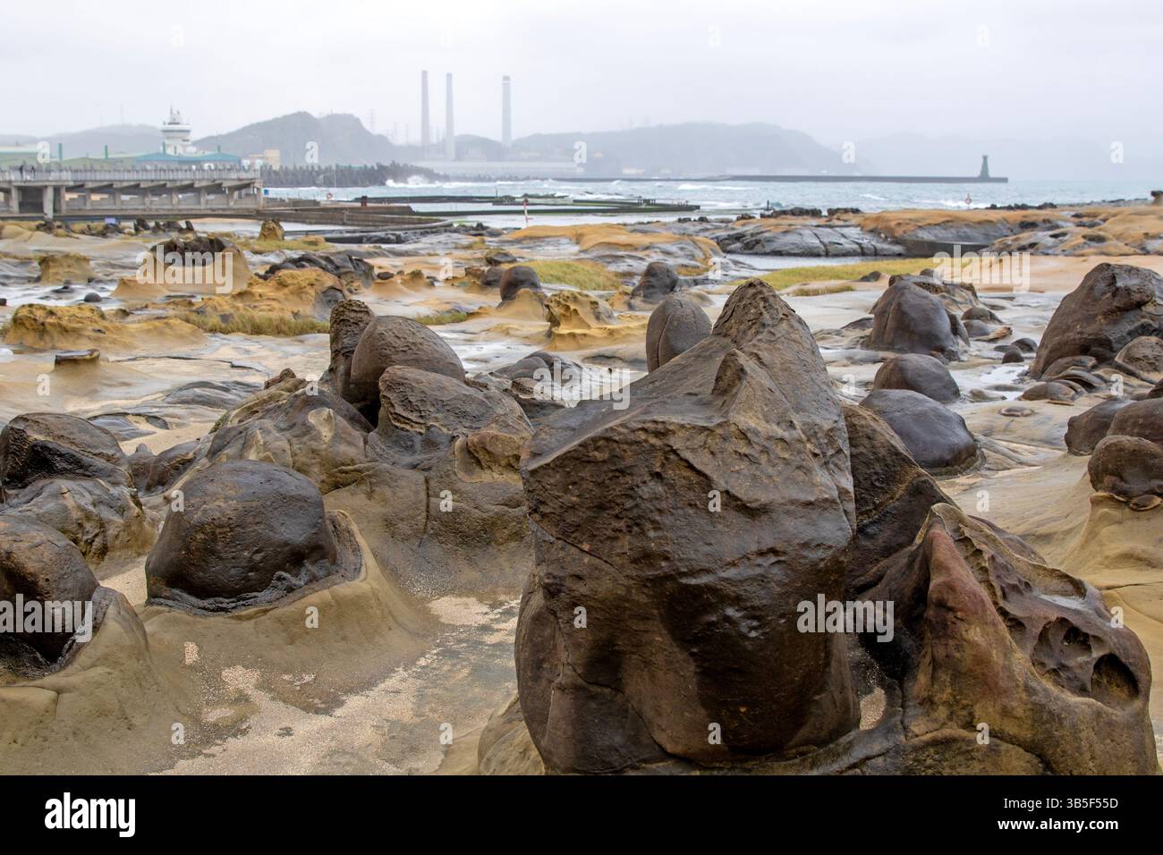 Coastal sandstone features in Heping Island Park Stock Photo - Alamy