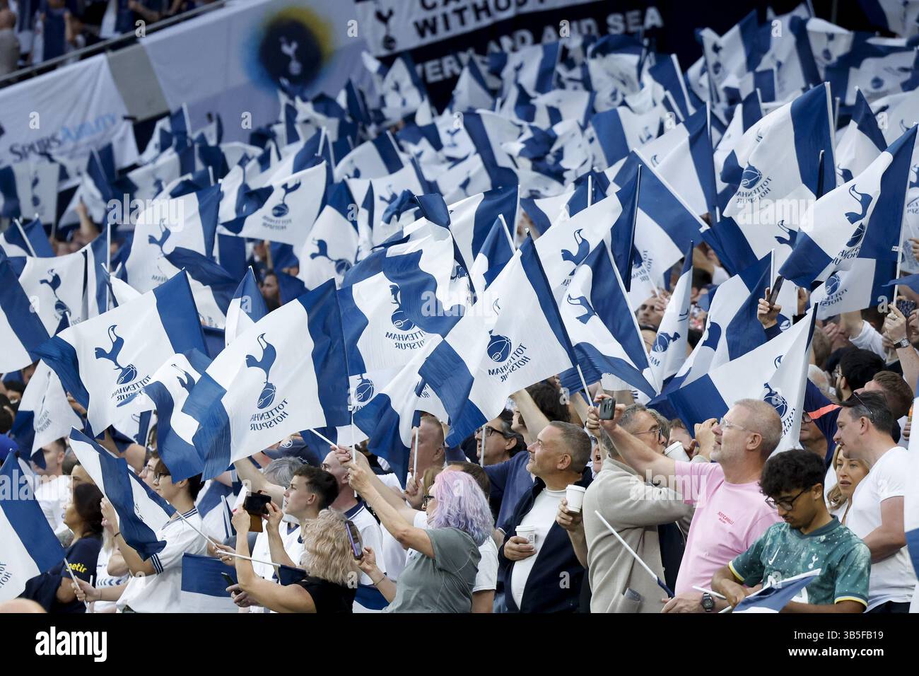 Supporters of Tottenham during the UEFA Europa League, Semi-finals, 1st ...