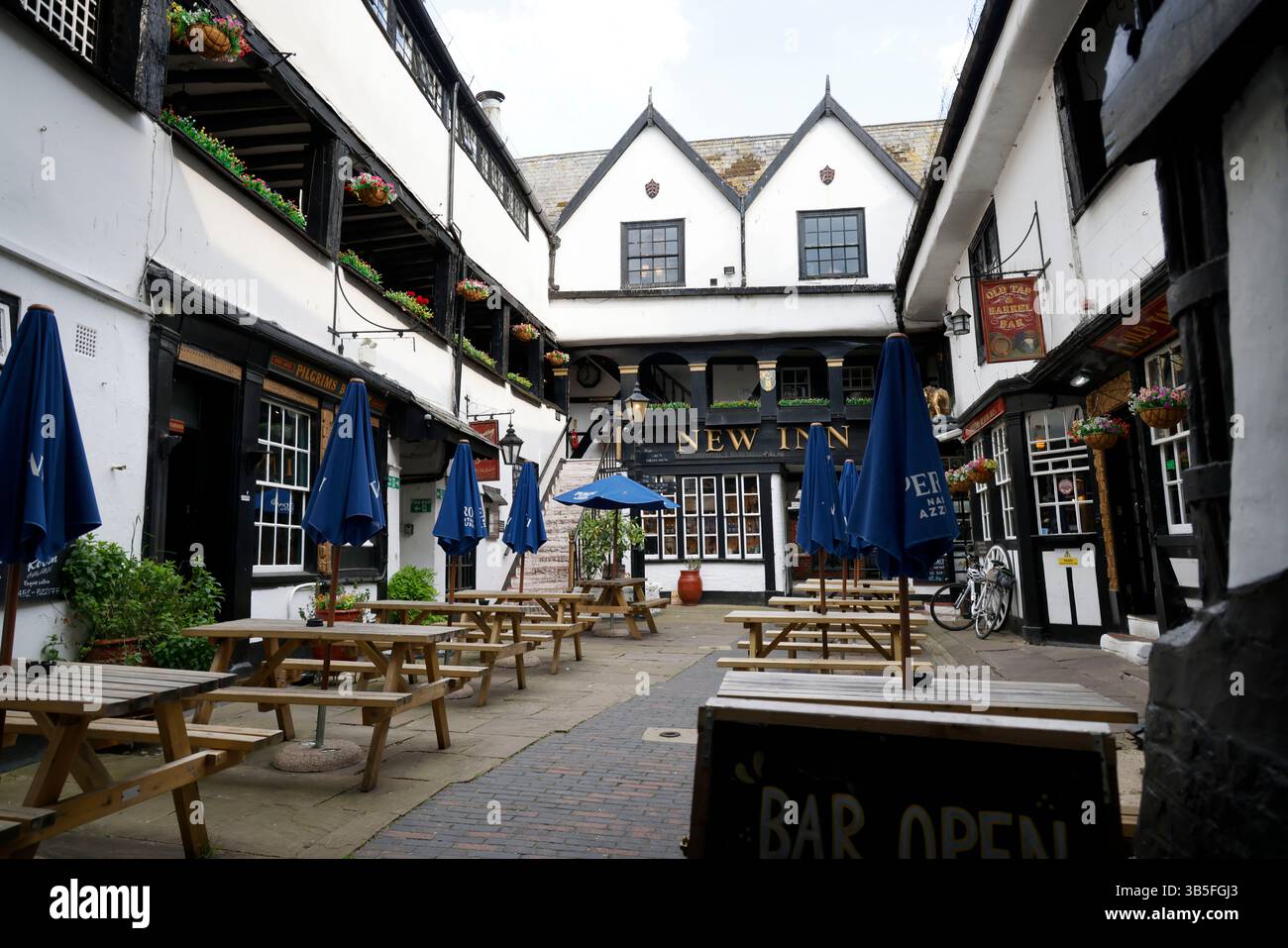 The New Inn, 16 Northgate Street, Gloucester, England, a 14th century ...