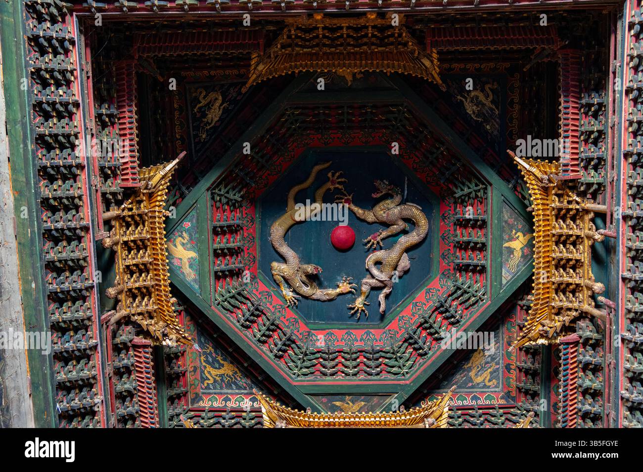 The Hall of the Holy Mother in Jinci Temple, Taiyuan, Shanxi: One of ...