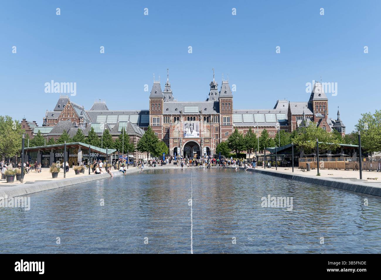 Amsterdam The Netherlands 1st May 2025 Rijksmuseum on the Museumplein ...