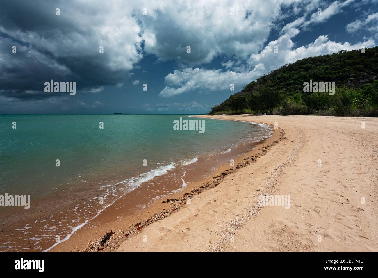 West Point Beach on Queensland's famous Magnetic Island Stock Photo - Alamy