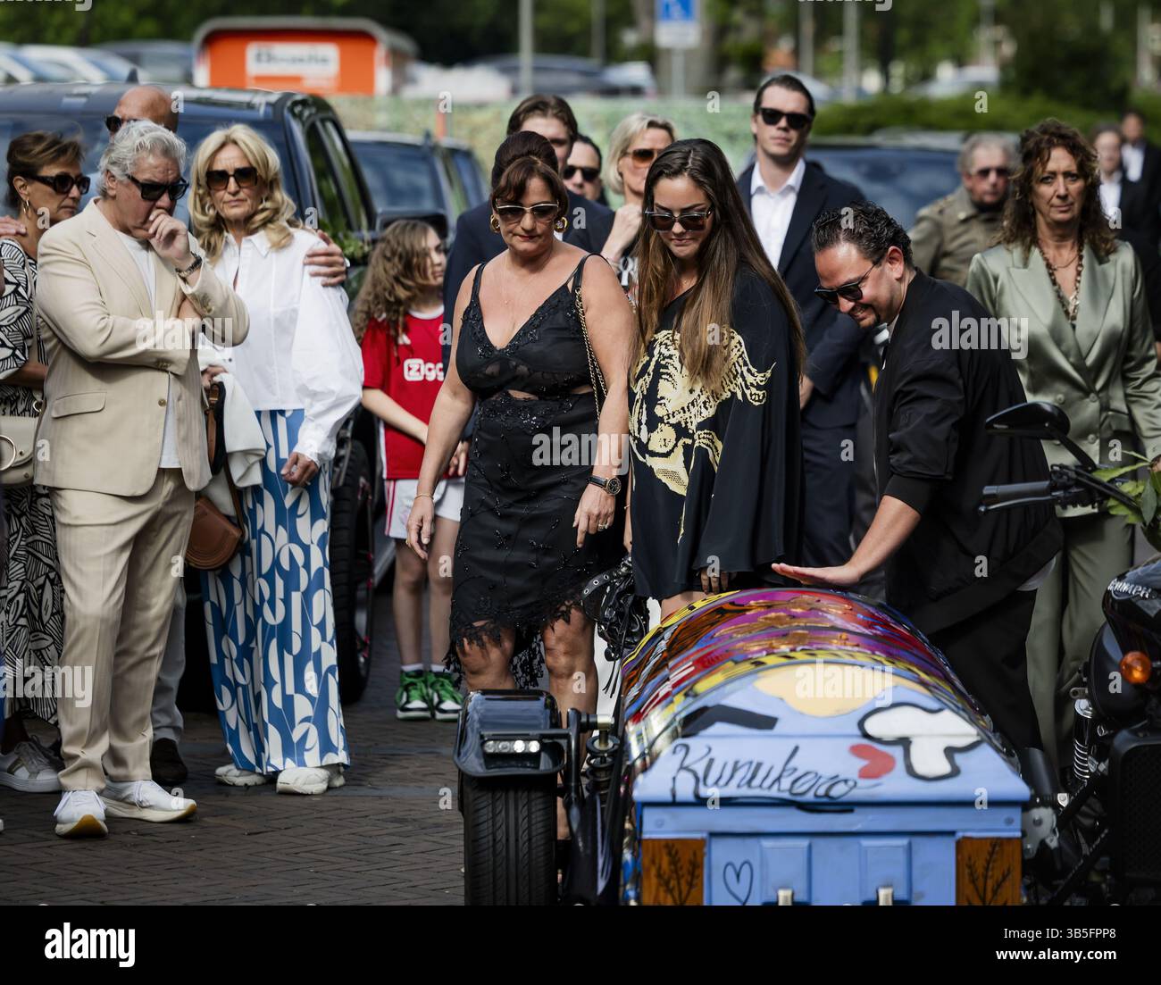 ZWOLLE - Therese Boer together with her daughter Isabelle and chef ...