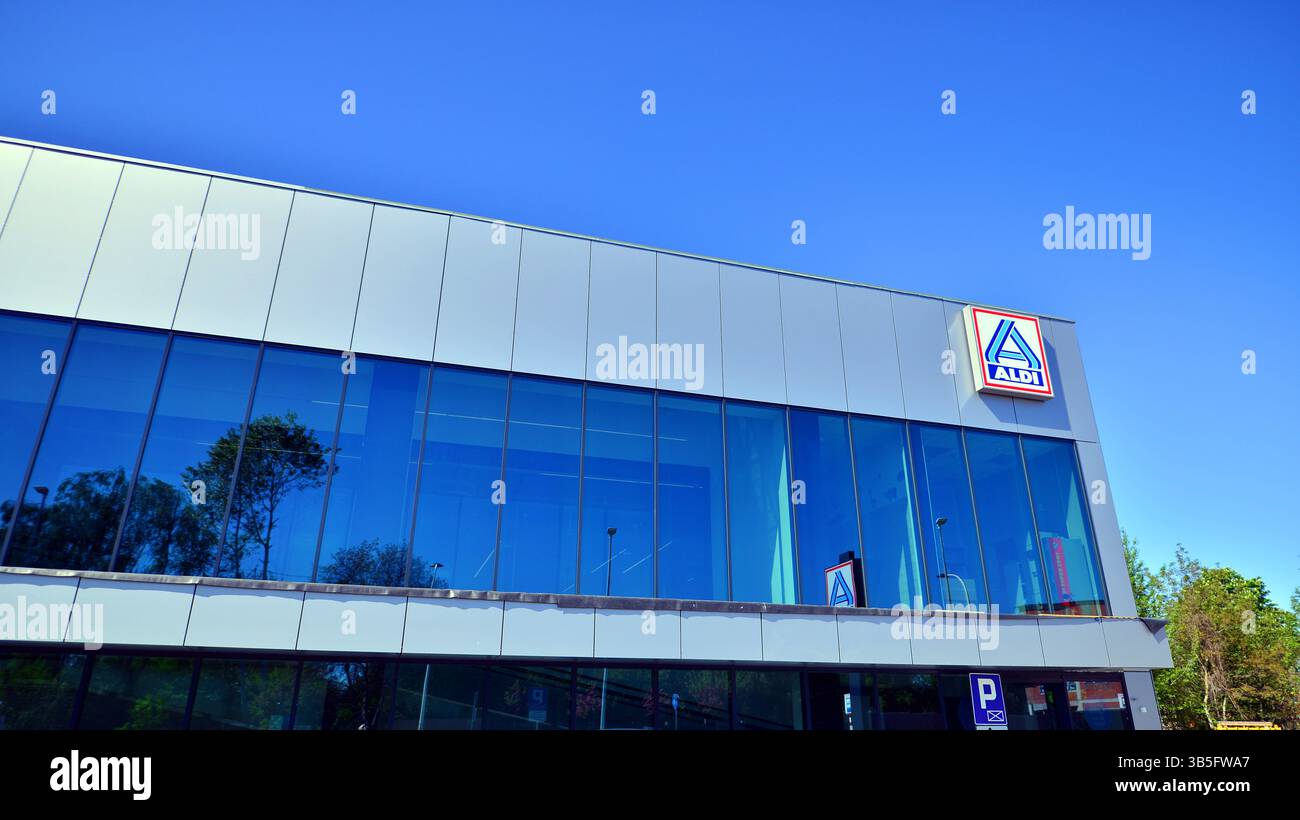 Aut business company logo hi-res stock photography and images - Alamy