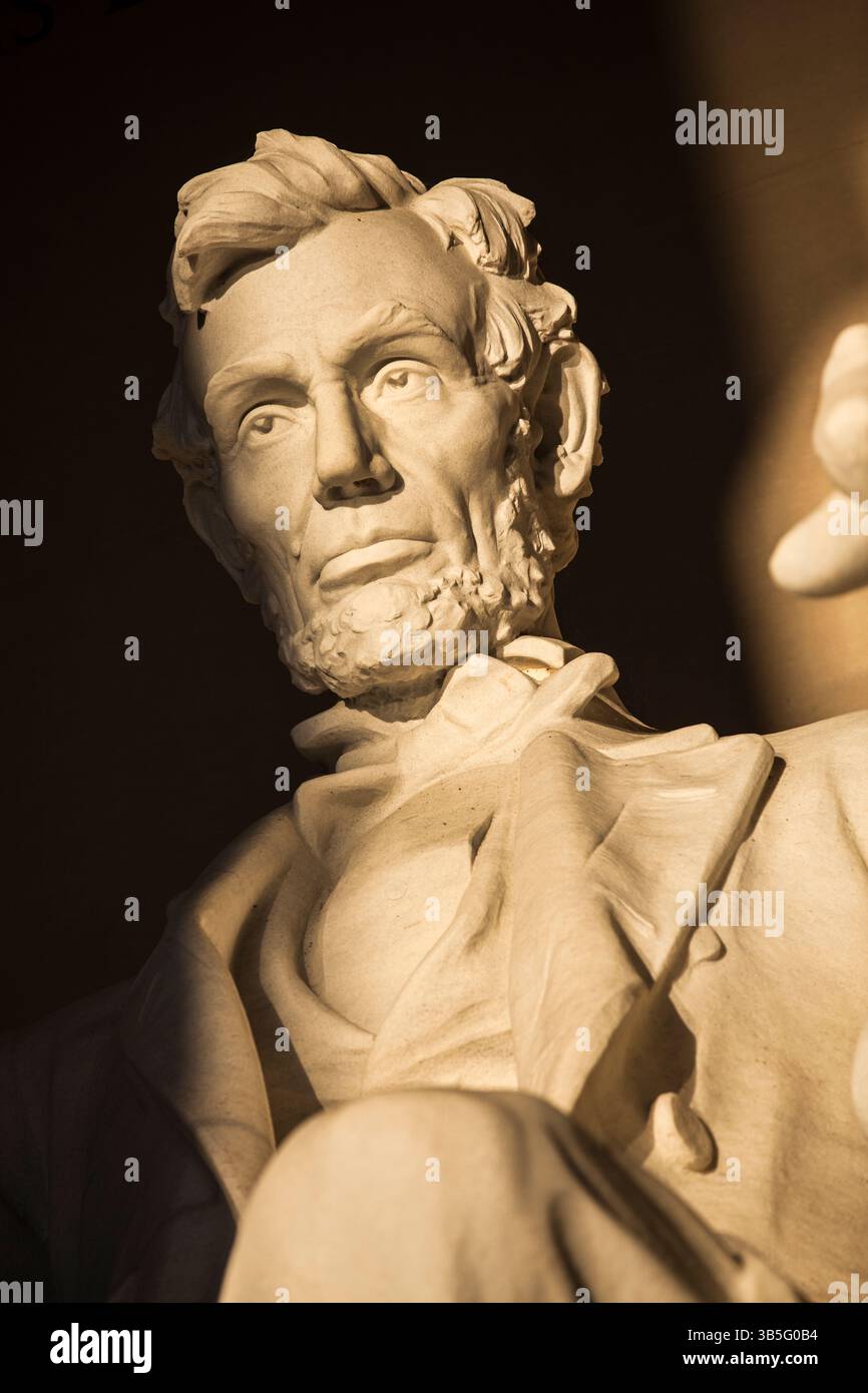 Abraham Lincoln Memorial Statue in Washington DC Stock Photo - Alamy