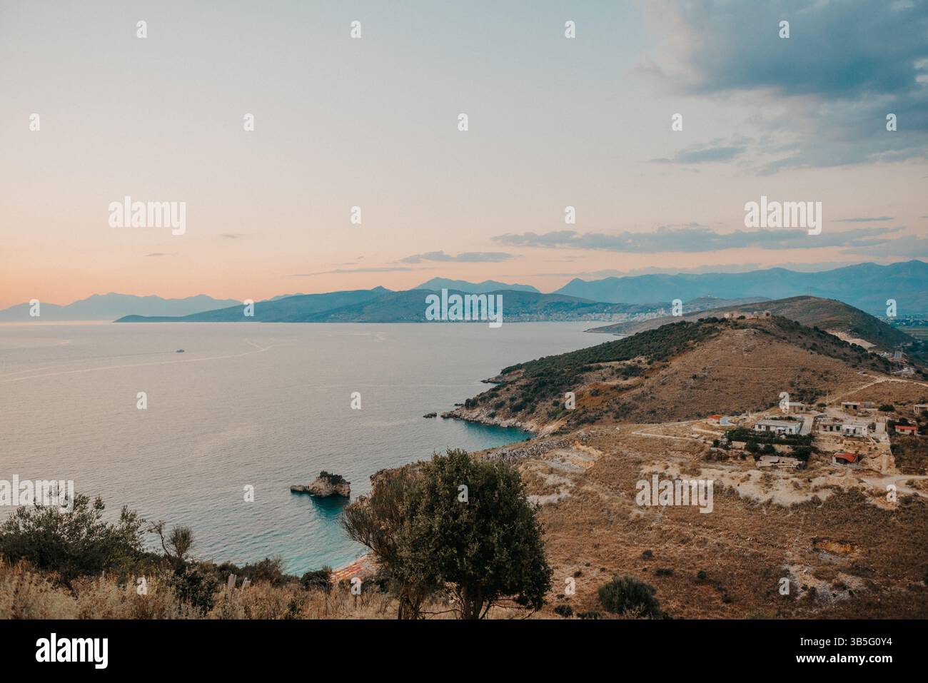 Albanian Beaches: Shpella e Pëllumbave and Plazhi i Pasqyrave Stock ...