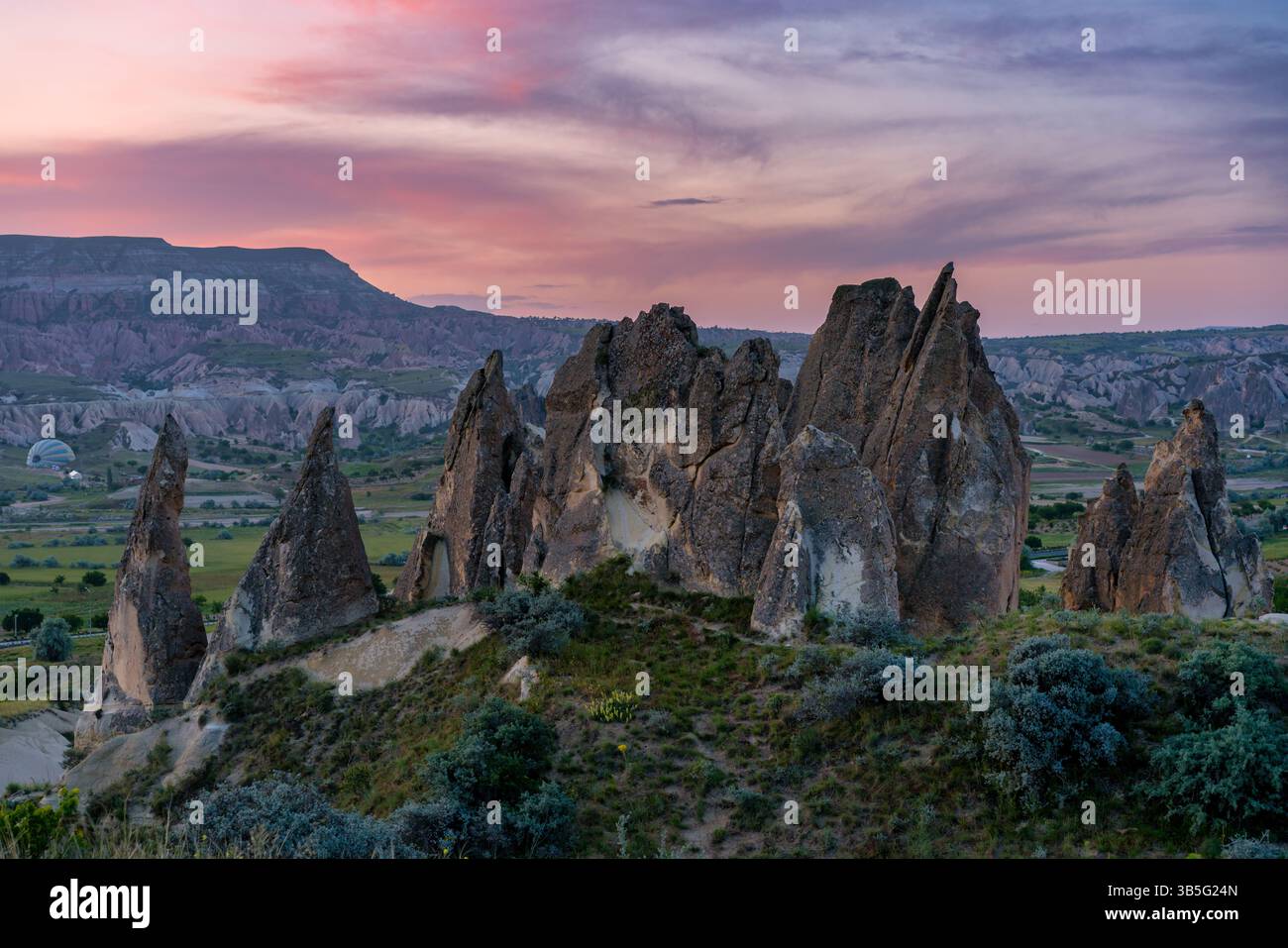 Rock formations light shadow hi-res stock photography and images - Alamy