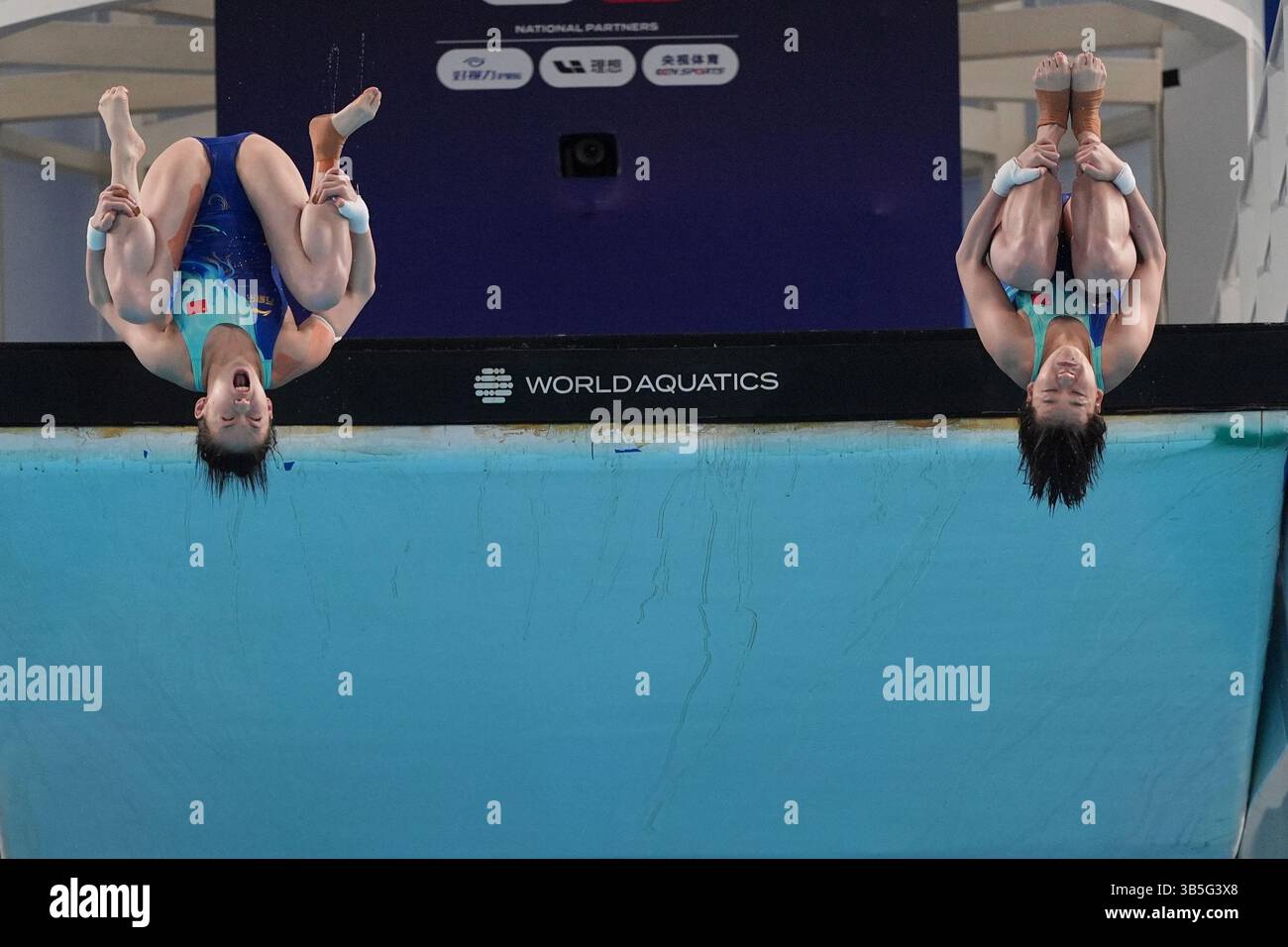 China's Quan Hongchan and Chen Yuxi compete in the Women's Synchronized ...