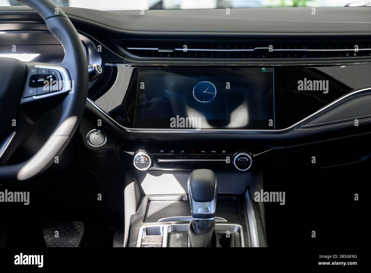 main screen in modern car dashboard. car dashboard screen Stock Photo ...