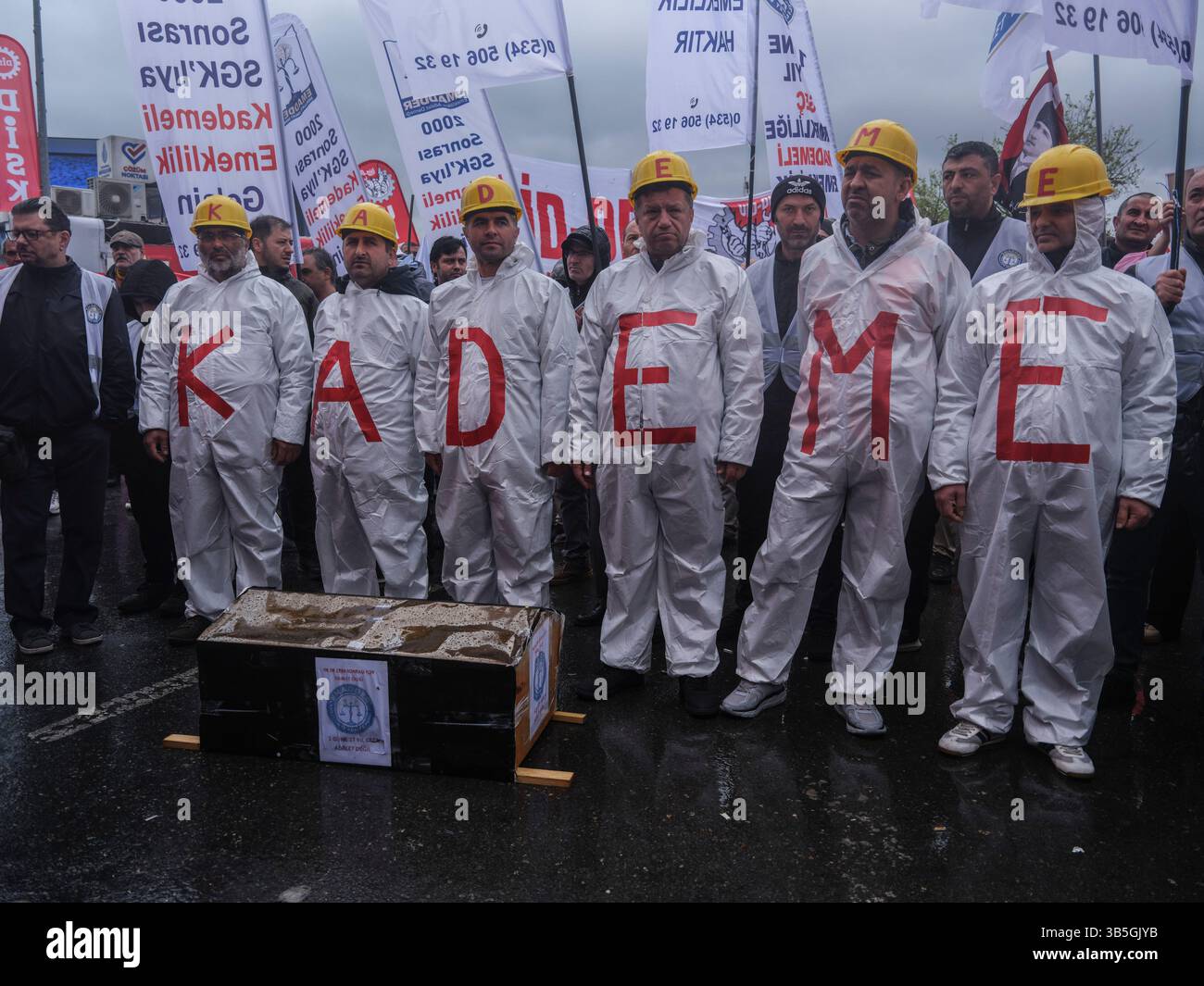 Istanbul, Turkey. 01st May, 2025. Retirees' union members protest the ...