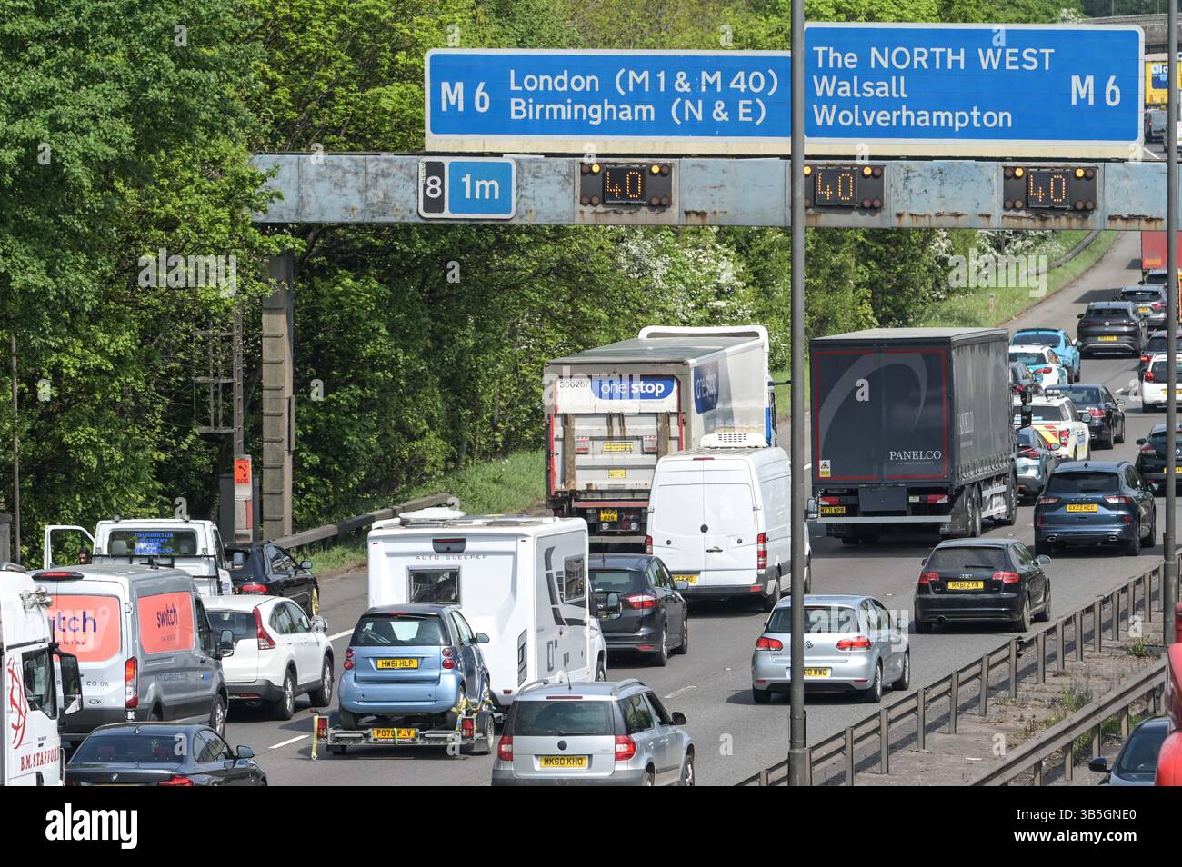 West Bromwich, Birmingham, May 2nd 2025. May Bank Holiday traffic is ...