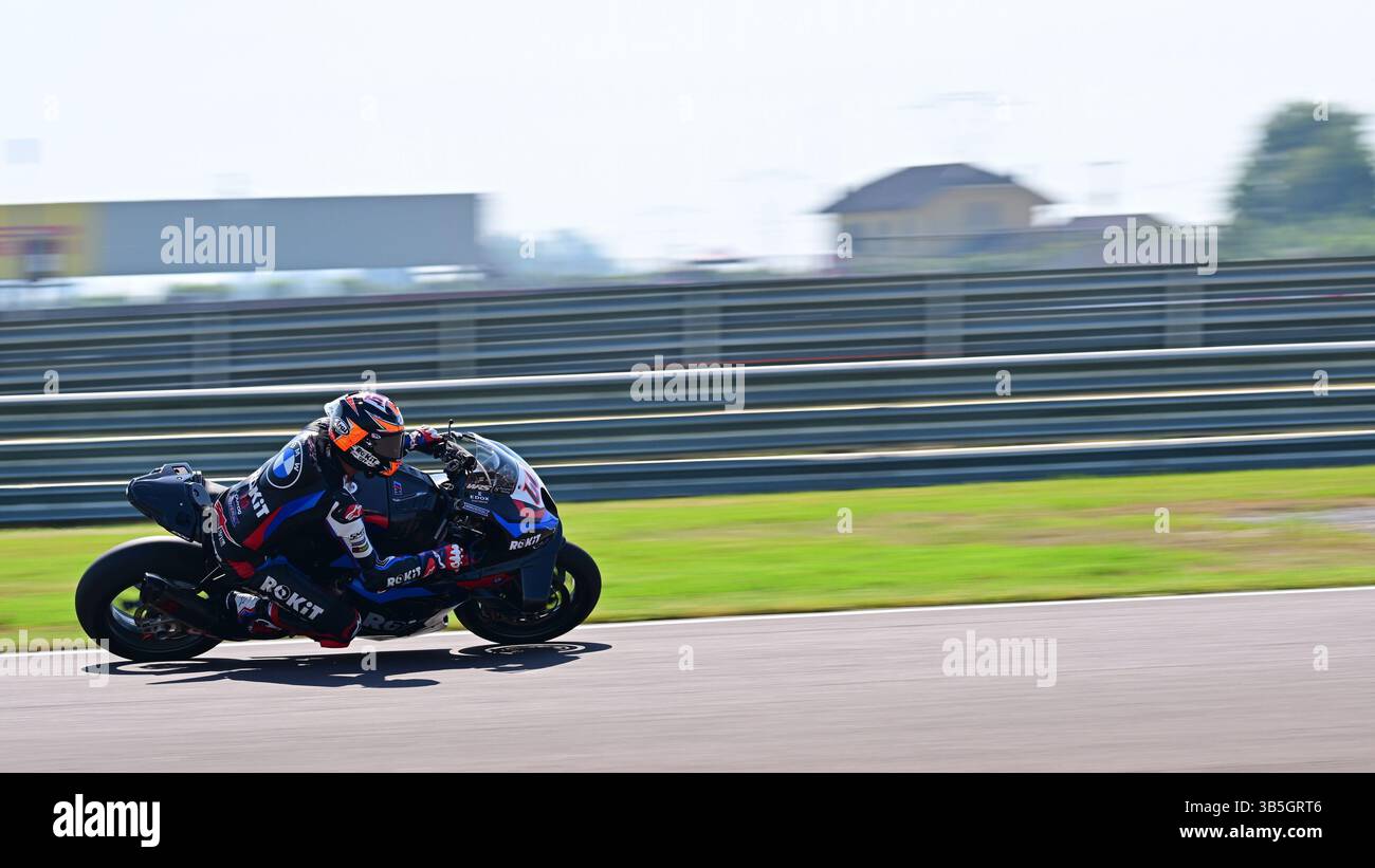 N°60 Michael van der Mark NED BMW M1000RR ROKIT BMW Motorrad WorldSBK ...