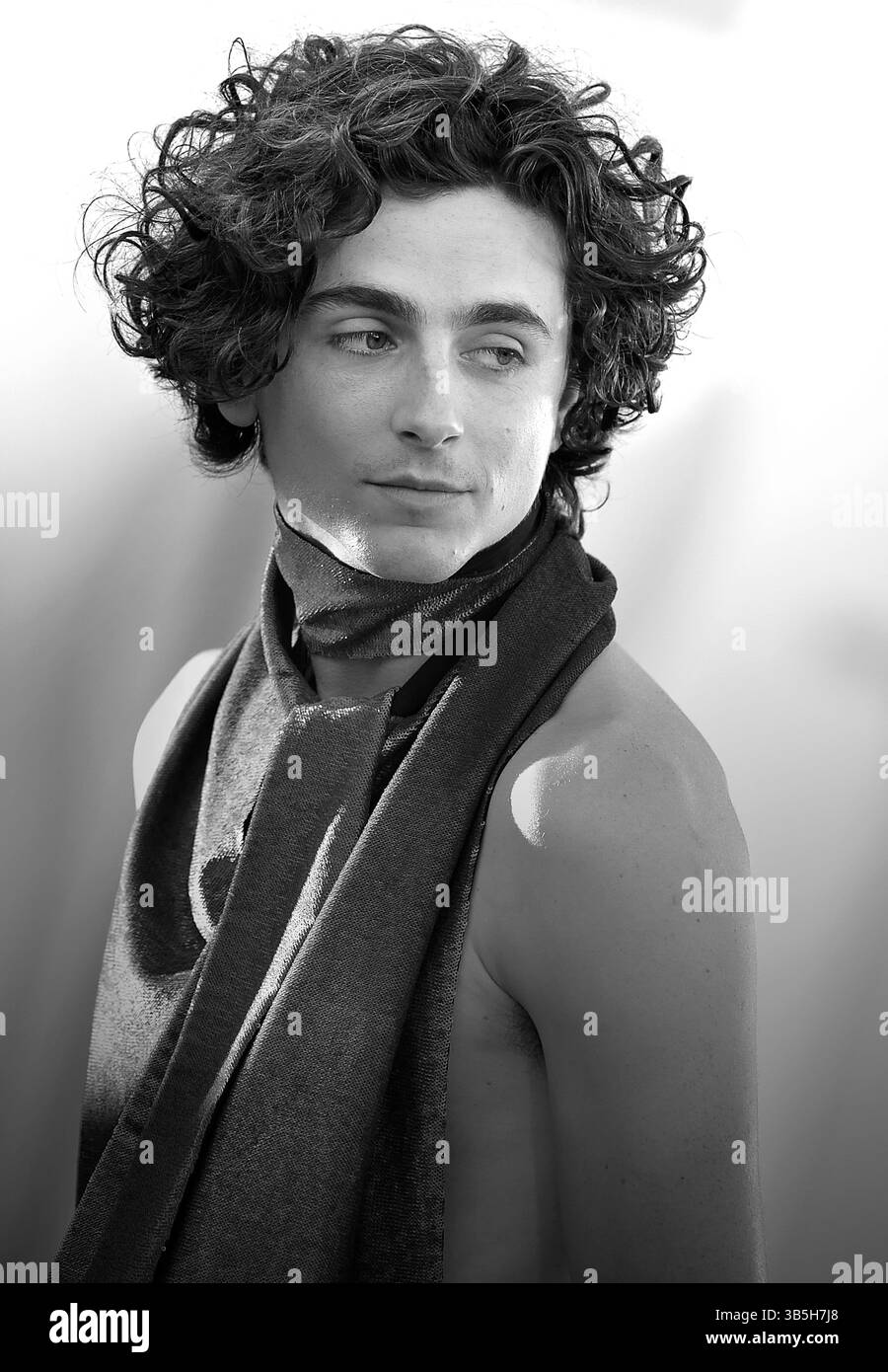 2022 252 jpg Black and White Stock Photos & Images - Alamy