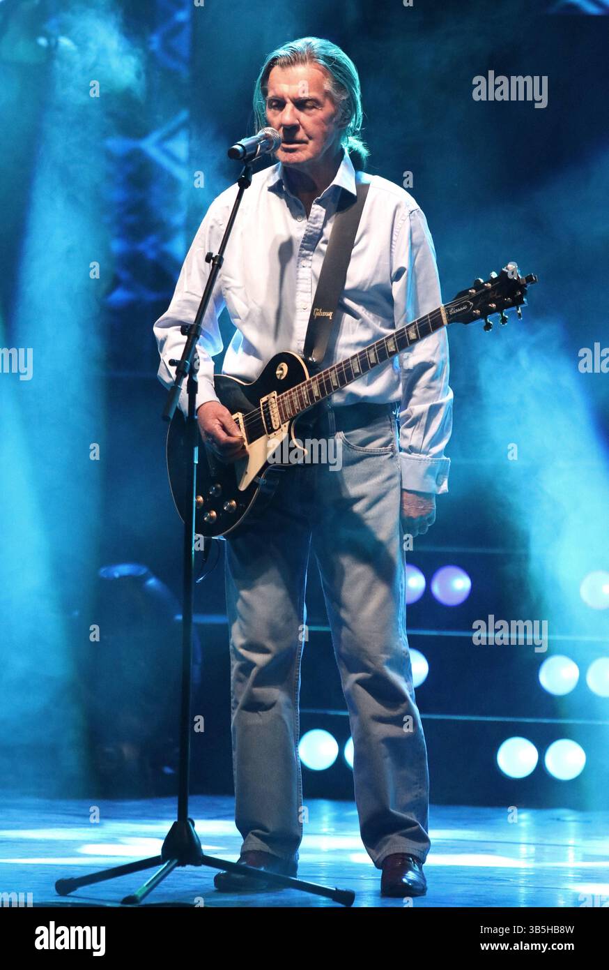 Ehemaliger Bee Gees Gitarrist Vince Melouney in 2025 Berlin Bee Gees ...