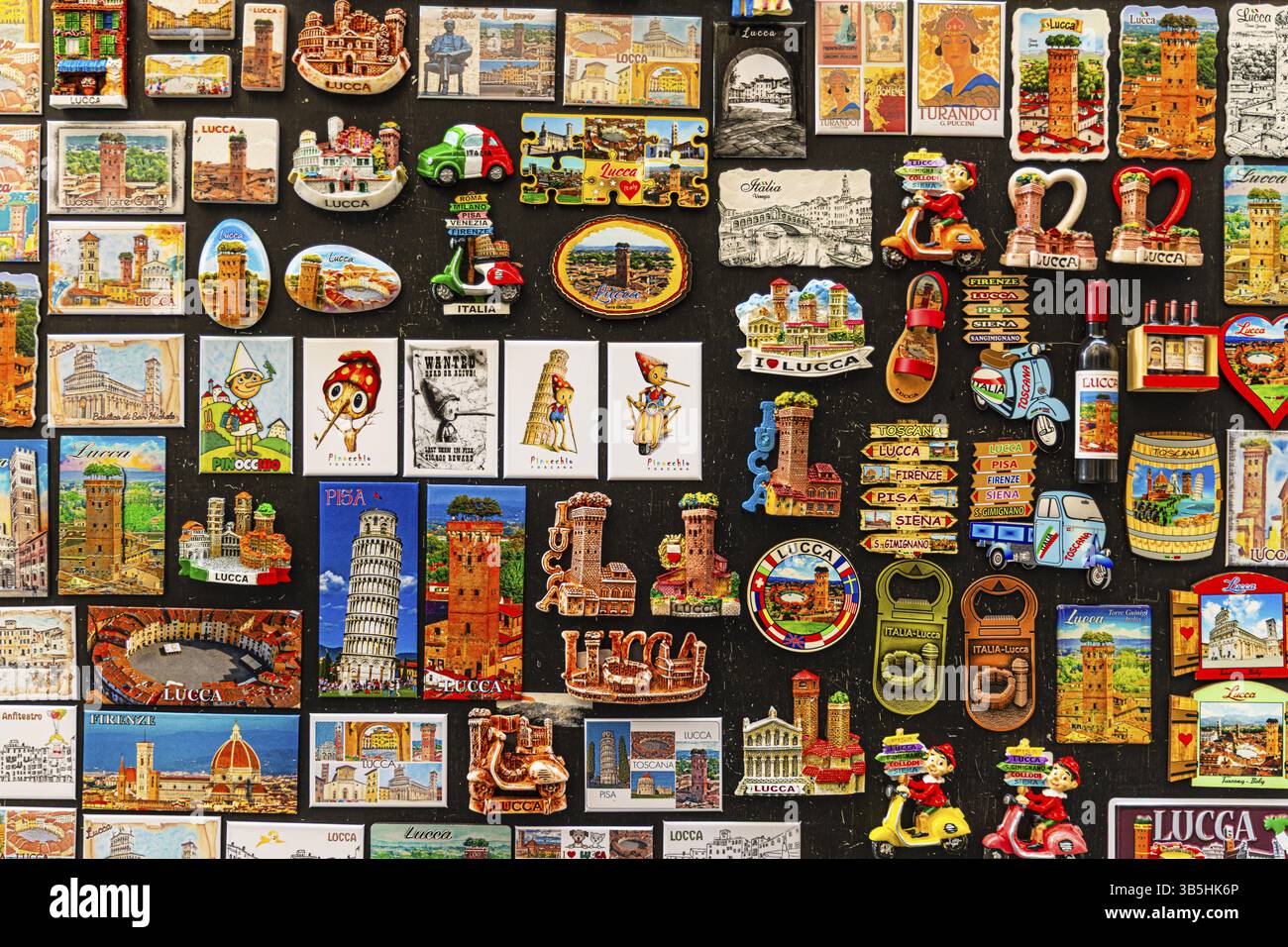Magnetic boards with Tuscan motifs in a souvenir shop, historic city ...