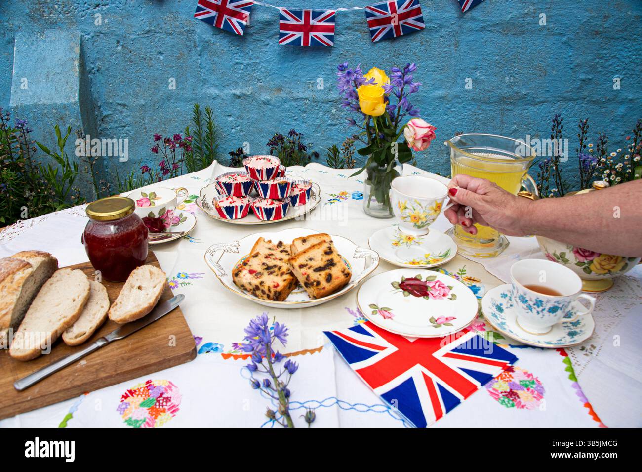 VE Day celebration s royal tea party vintage tea party garden party ...