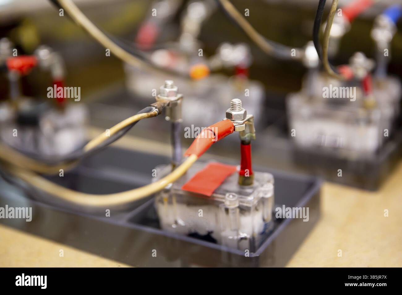 Battery lab hi-res stock photography and images - Alamy