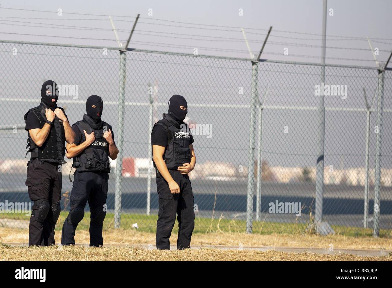 Immigrations customs enforcement hi-res stock photography and images ...