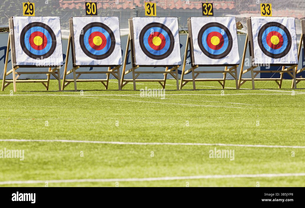 Target rings hi-res stock photography and images - Alamy