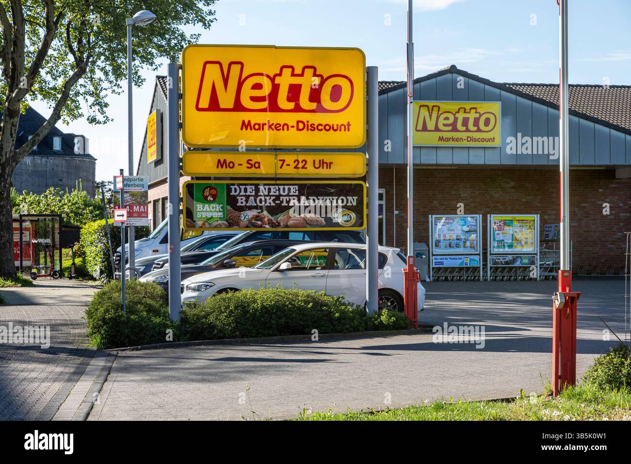 Netto food market hi-res stock photography and images - Alamy