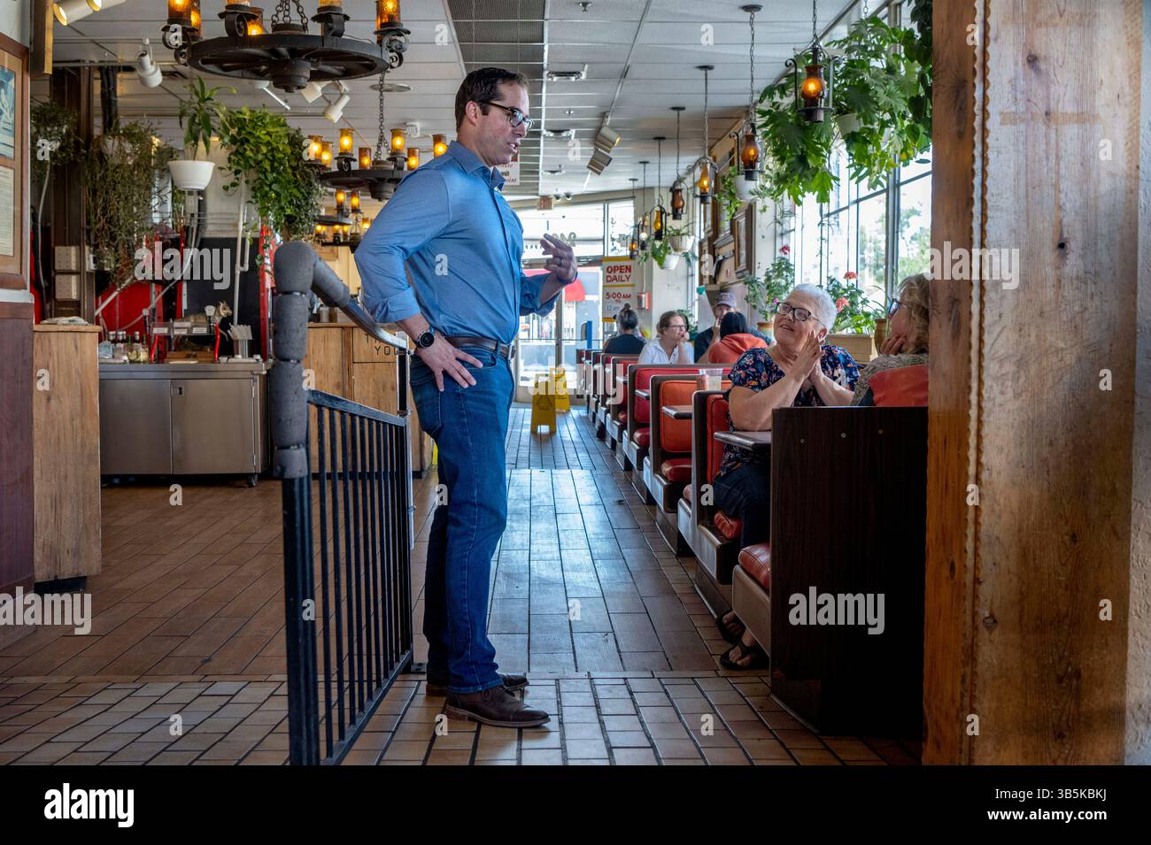 Mark ronchetti hi-res stock photography and images - Alamy
