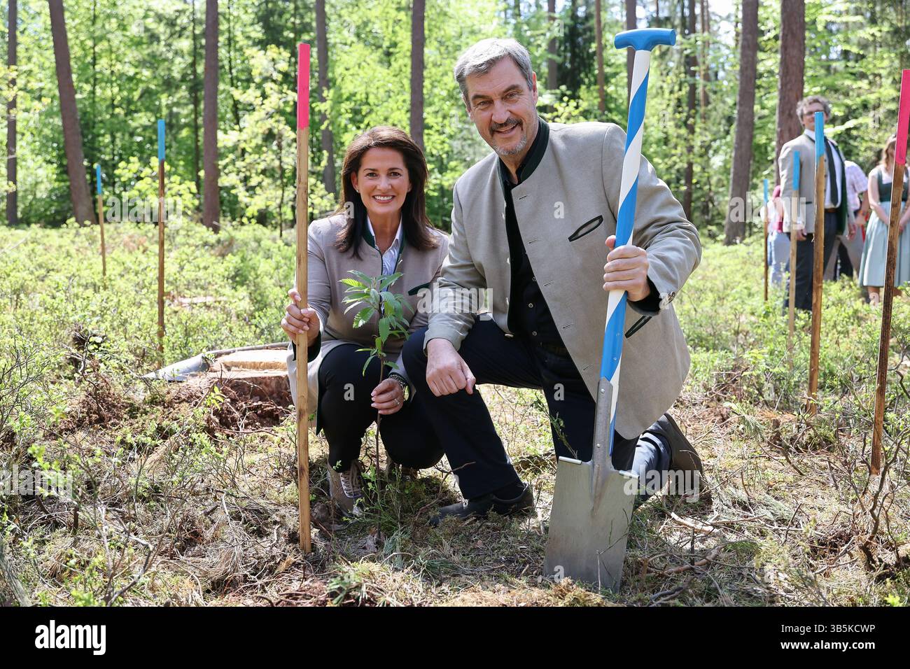 02 May 2025, Bavaria, Roßtal: Bavaria's Minister President Markus Söder ...