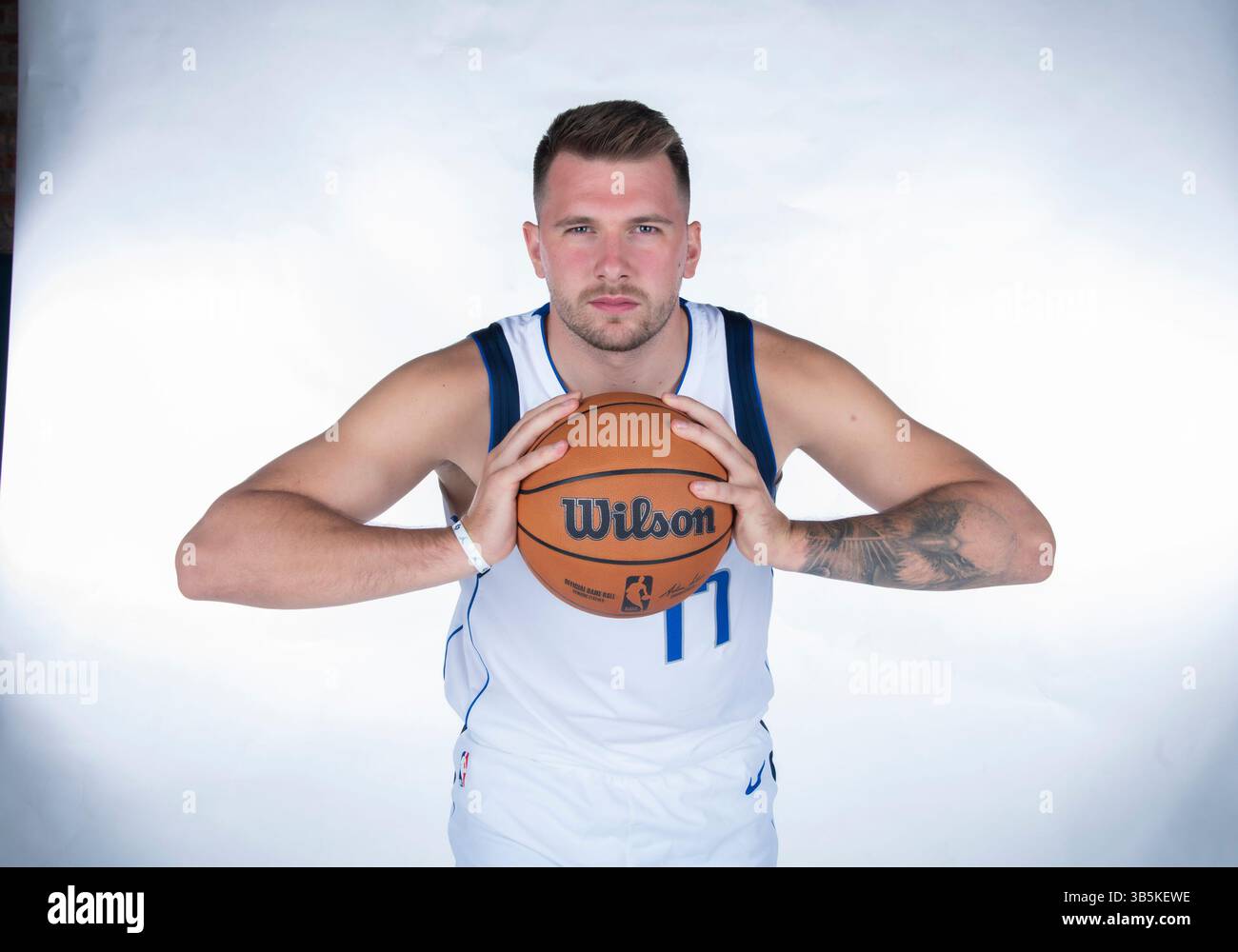 Sept 26, 2022: Dallas Mavericks guard Luka Doncic #77 poses during the ...