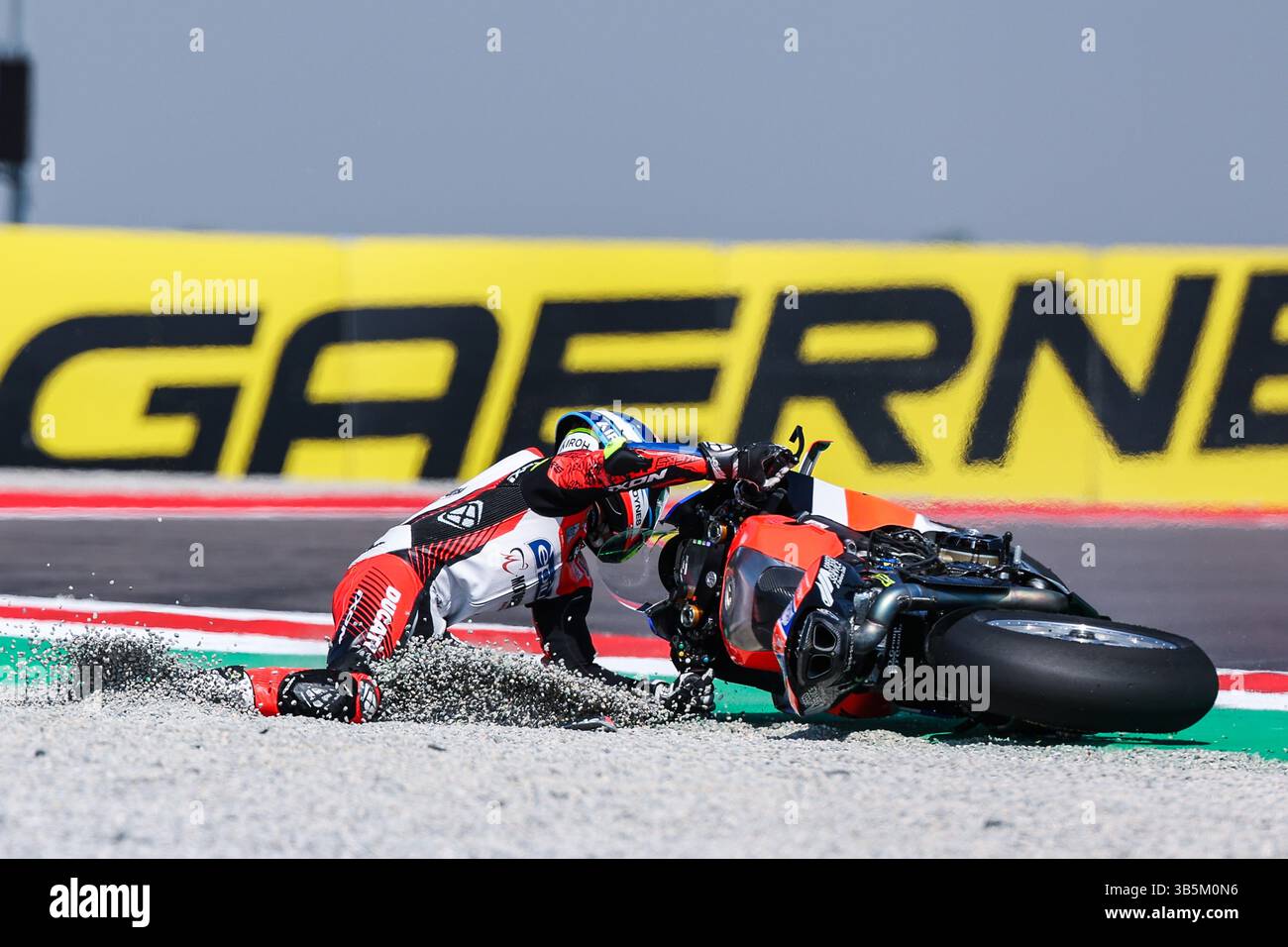 Ryan Vickers of Motocorsa Racing with Ducati Panigale V4R during FIM ...