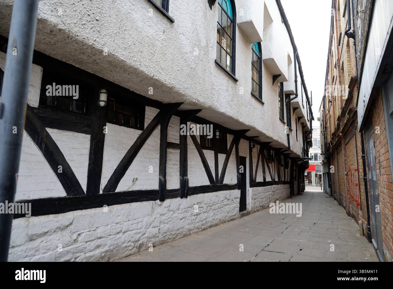 The jettied timber buildings in New Inn Lane were built c.1451 ...