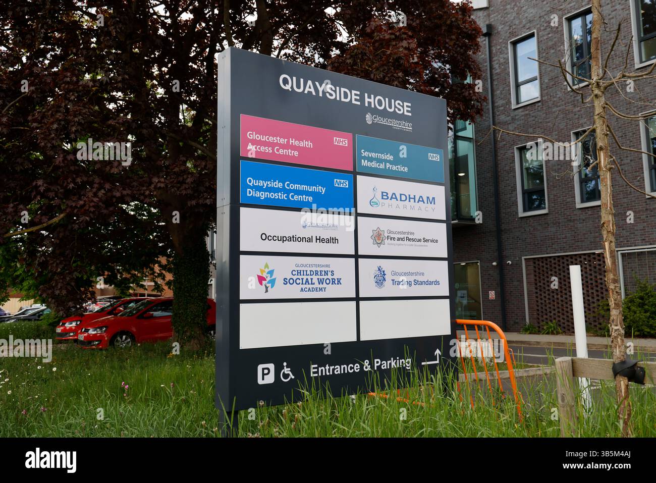 Quayside House, base for NHS health services and local government ...