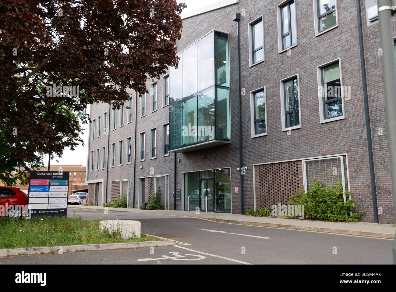 Quayside House, base for NHS health services and local government ...