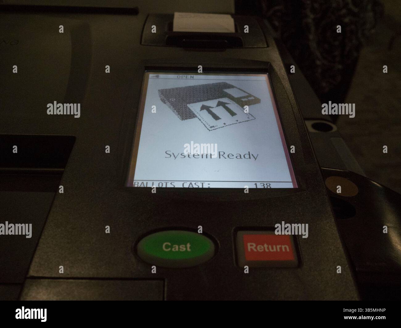Scanner and vote tabulator hi-res stock photography and images - Alamy