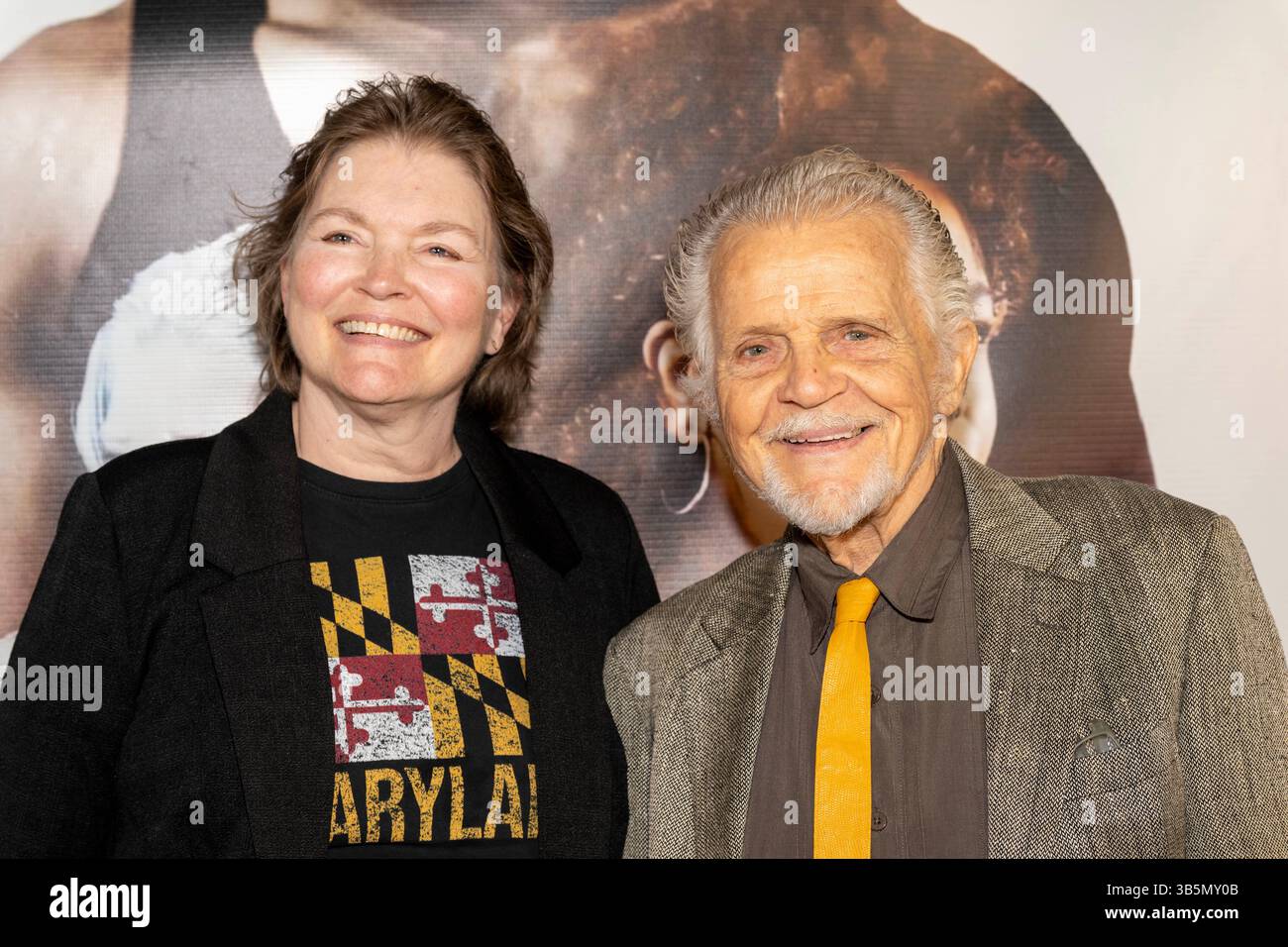 Los Angeles, USA. 01st May, 2025. Actor Jed Mills with wife Joanne ...