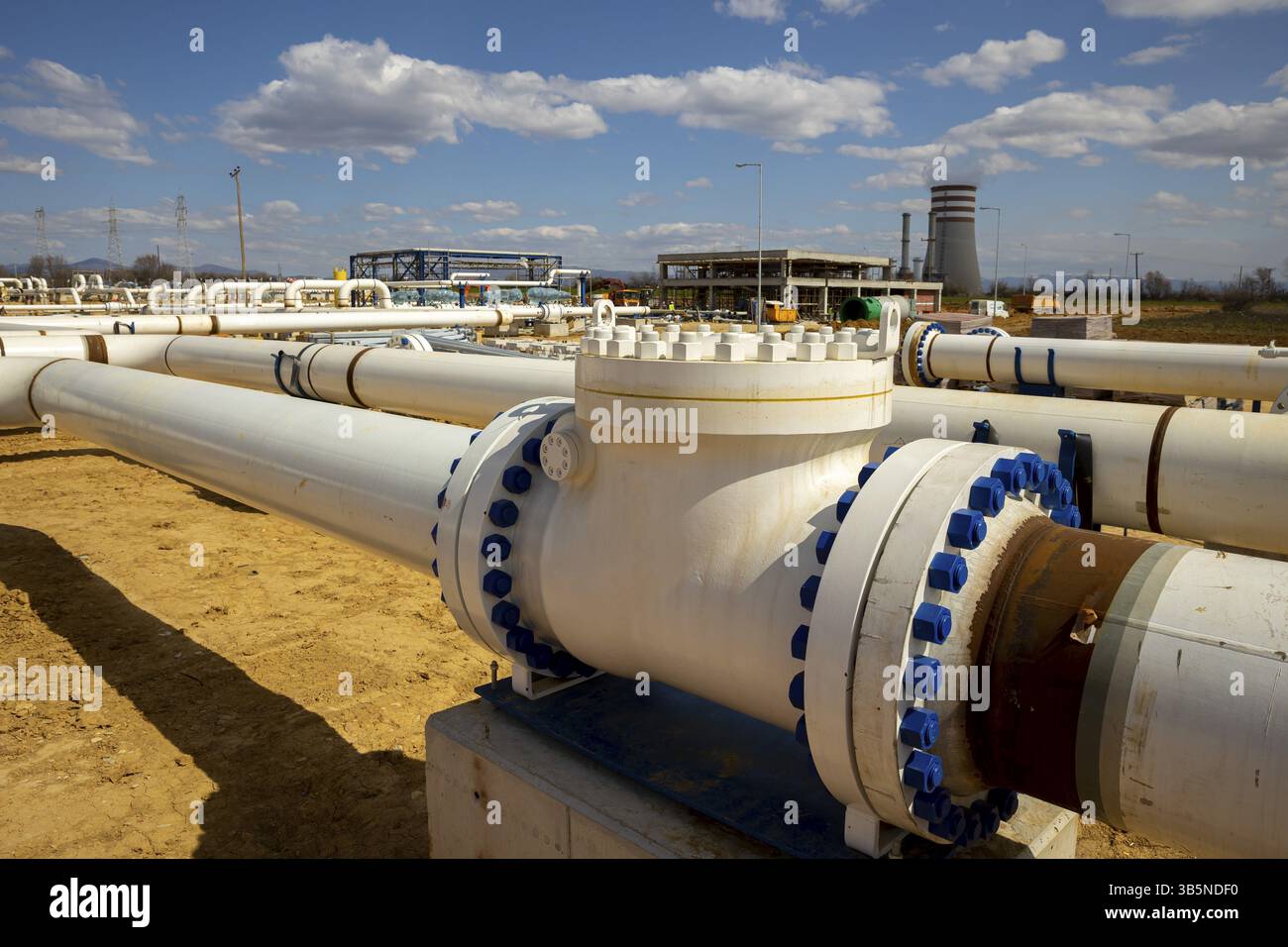 Construction site of an interconnected natural gas transmission ...