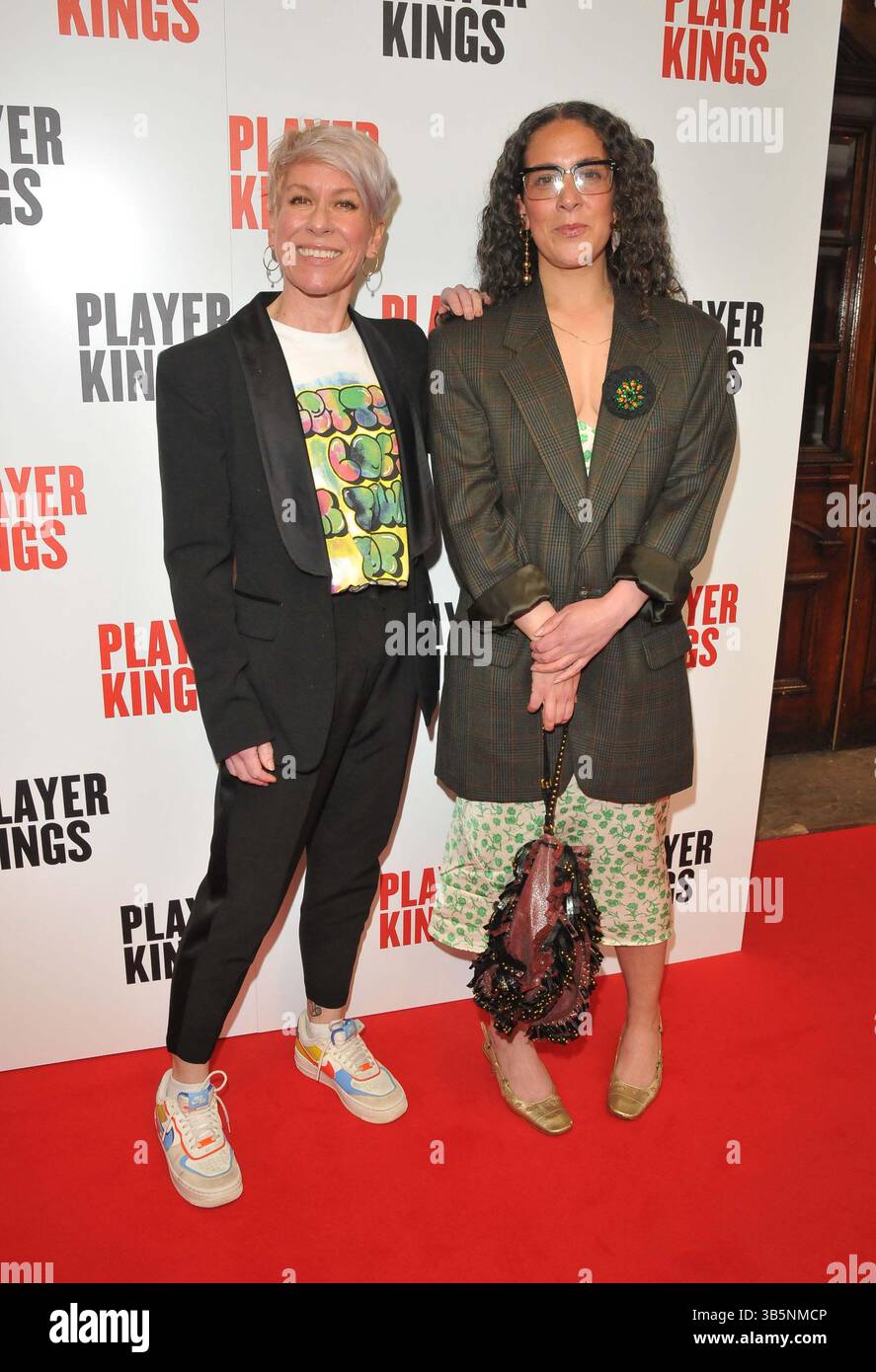 Anna-Jane Casey (left) and Natalie Casey at the "Player Kings" play ...