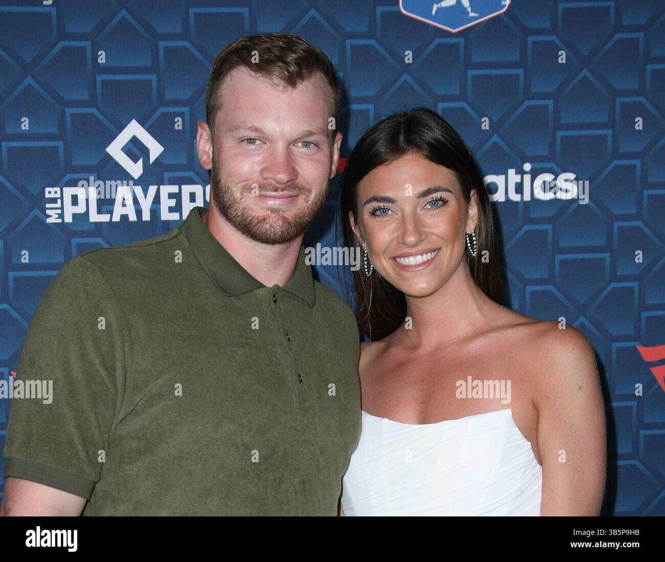 Julie mazur hi-res stock photography and images - Alamy