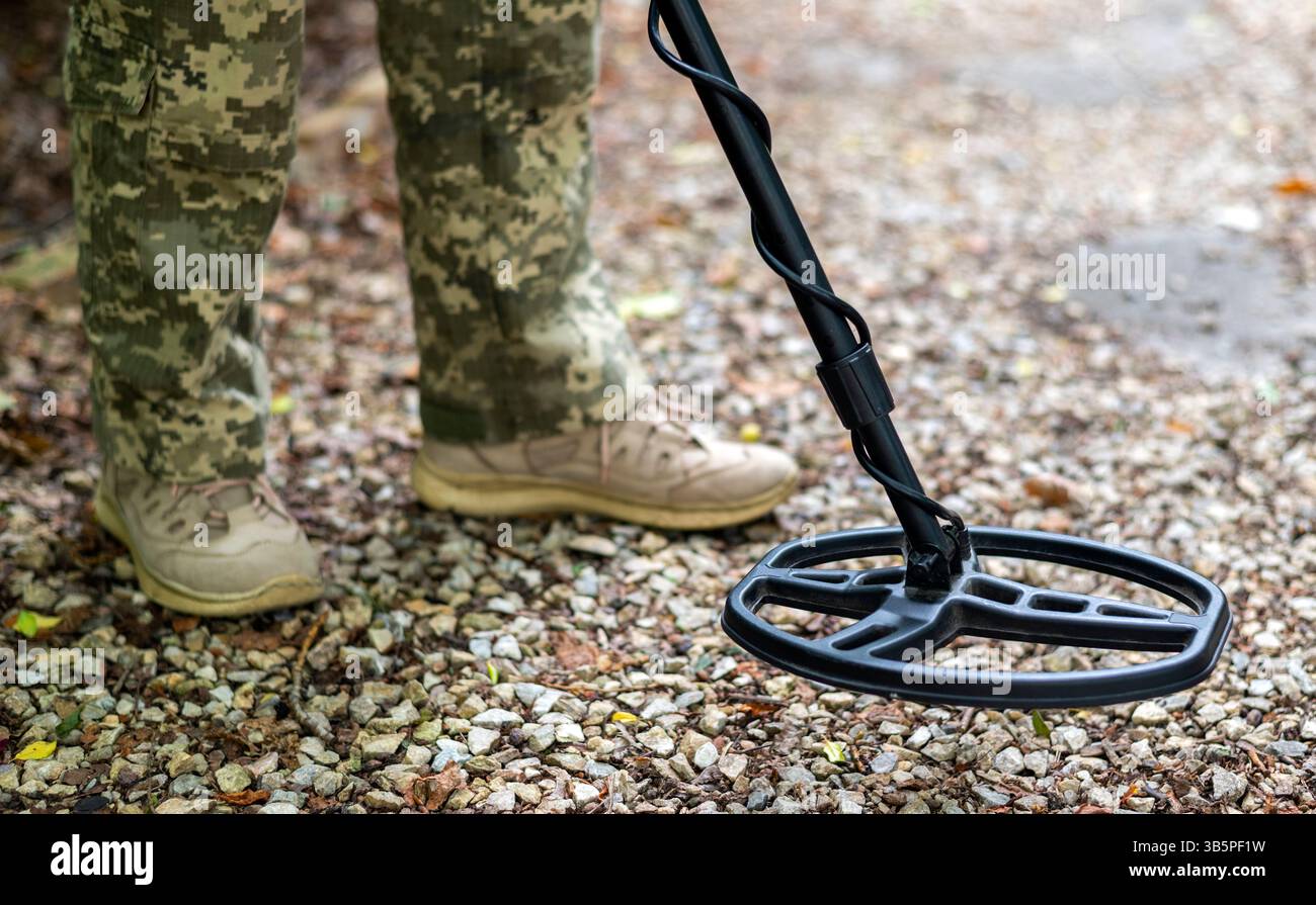 Grass ground pixel military hi-res stock photography and images - Alamy