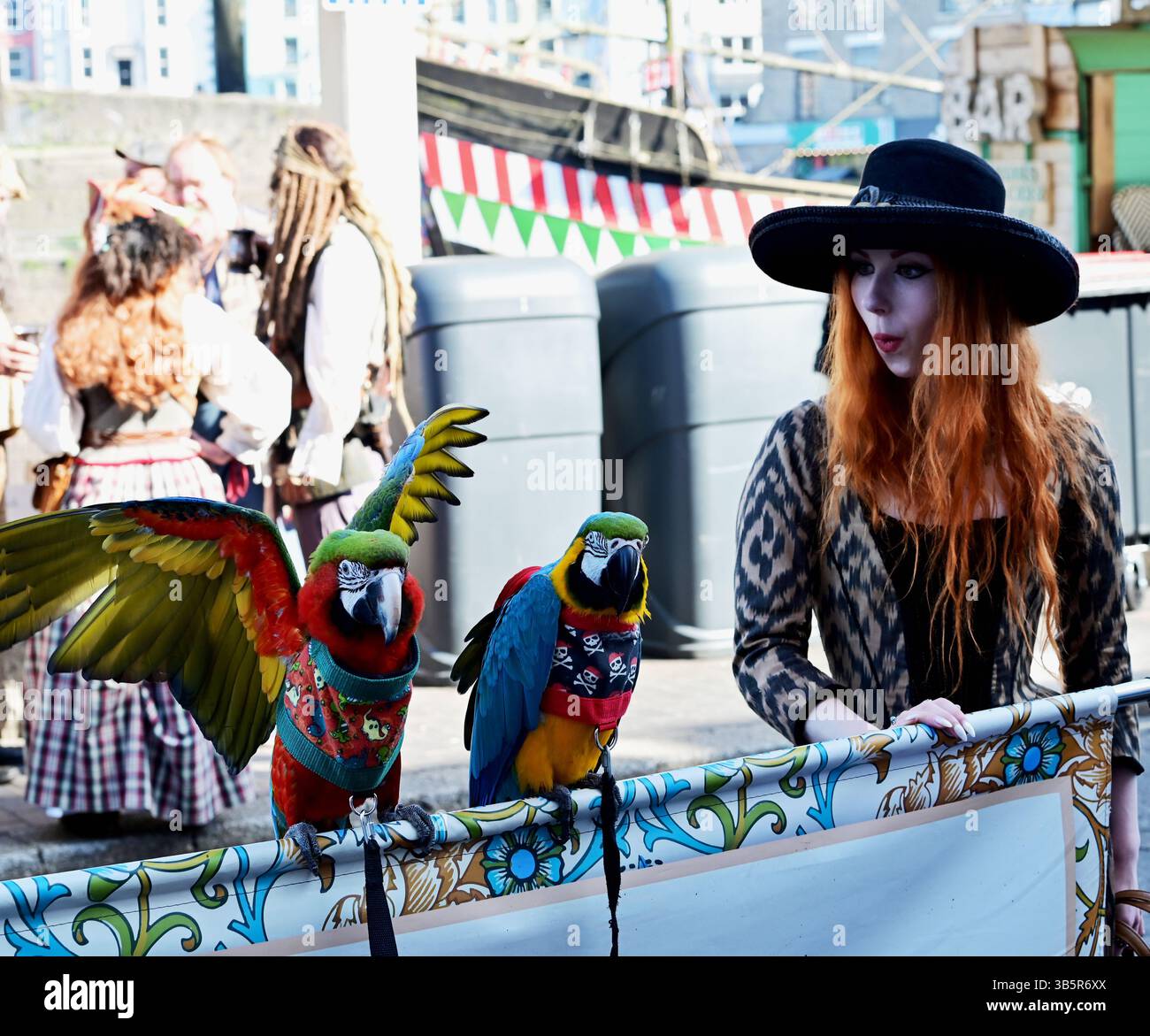 May bank holiday weekend 2025 hi-res stock photography and images - Alamy