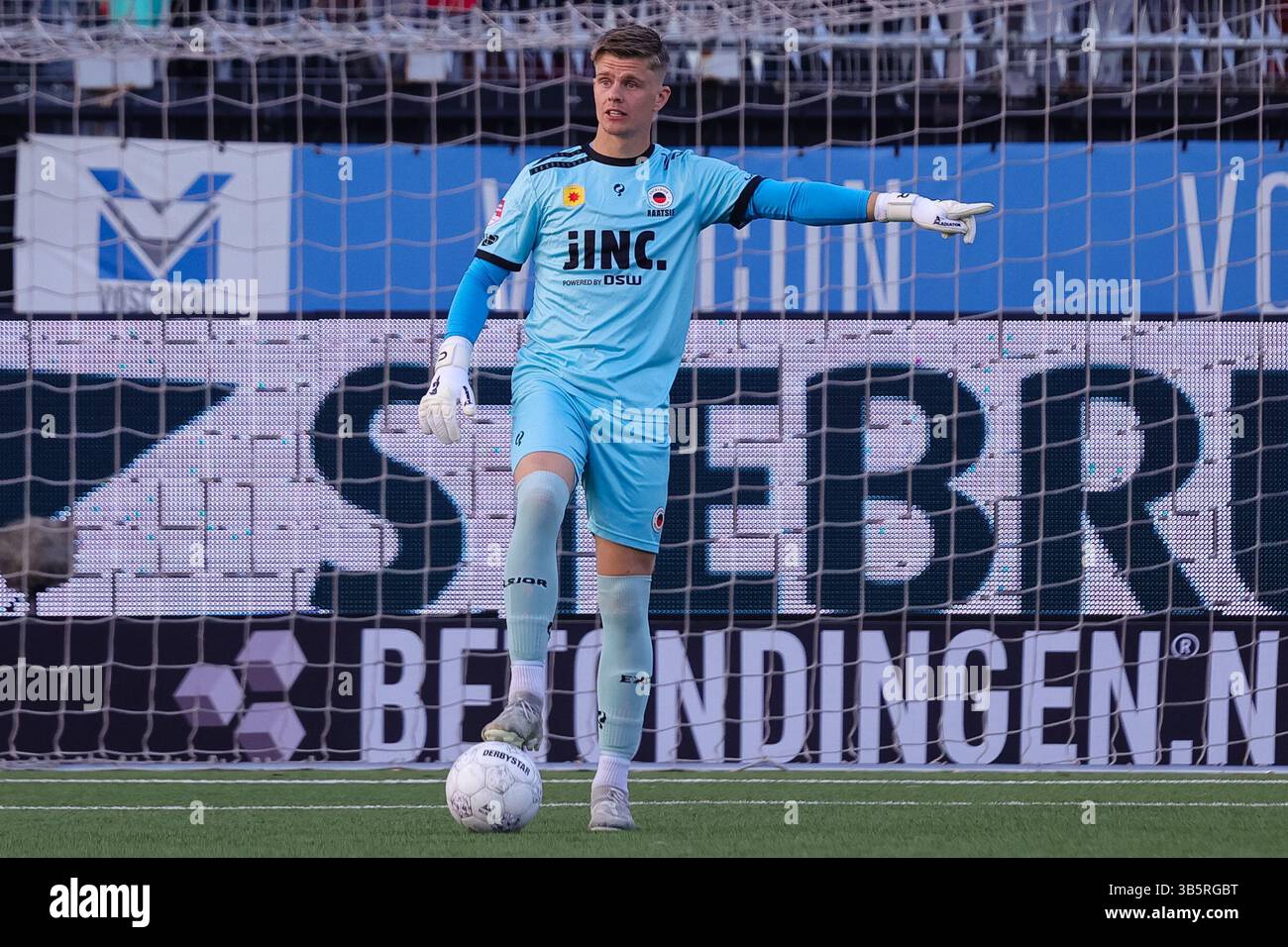 Rotterdam - Calvin Raatsie Goalkeeper of Excelsior Rotterdam during the ...