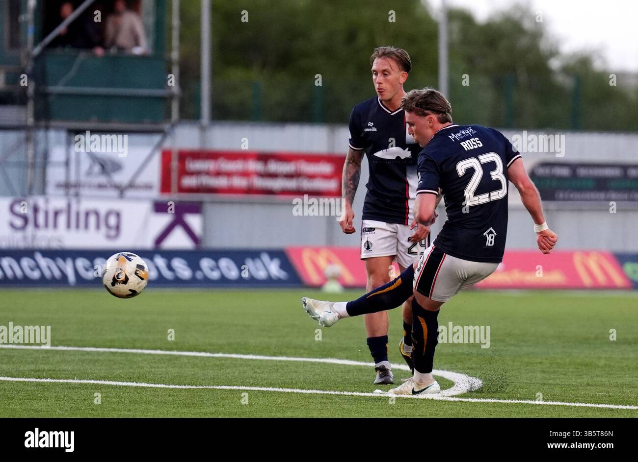 Falkirk FC's Ethan Ross scores their side's first goal of the game ...