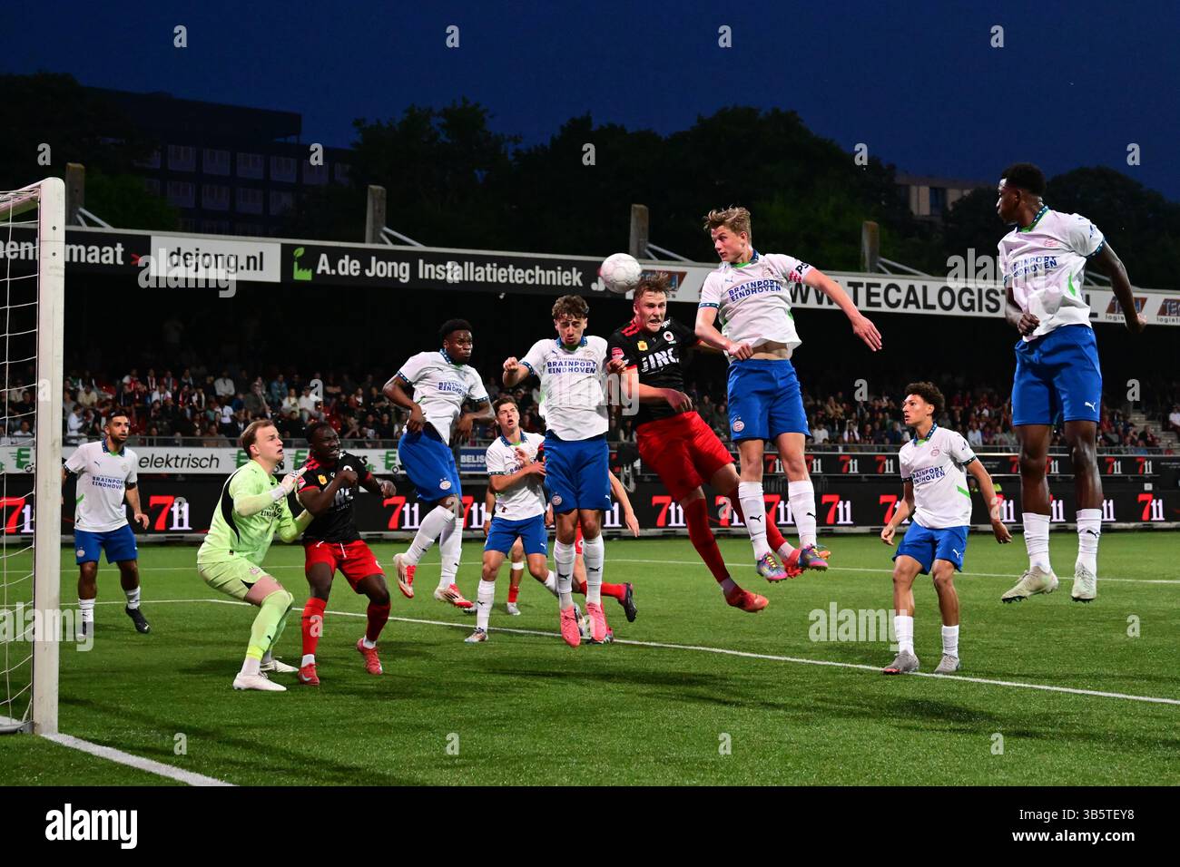 ROTTERDAM - Casper Widell of Excelsior (m) scores during the Dutch ...
