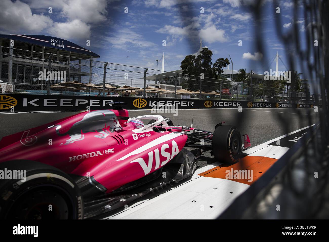 06 HADJAR Isack (fra), Visa Cash App RB F1 Team VCARB02, action during the Formula 1 Crypto.com ...