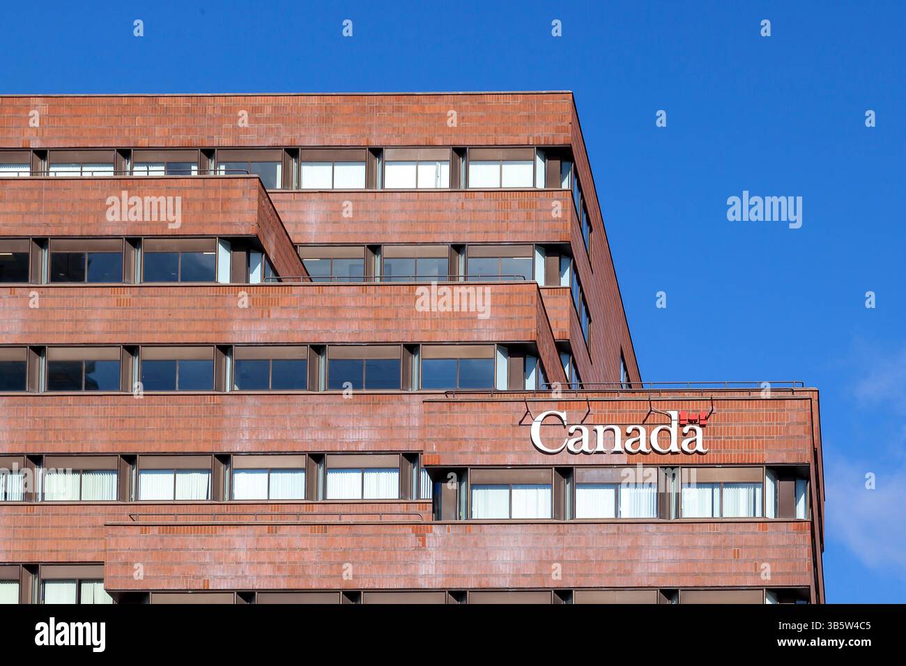 The Government of Canada Building in Toronto Stock Photo - Alamy