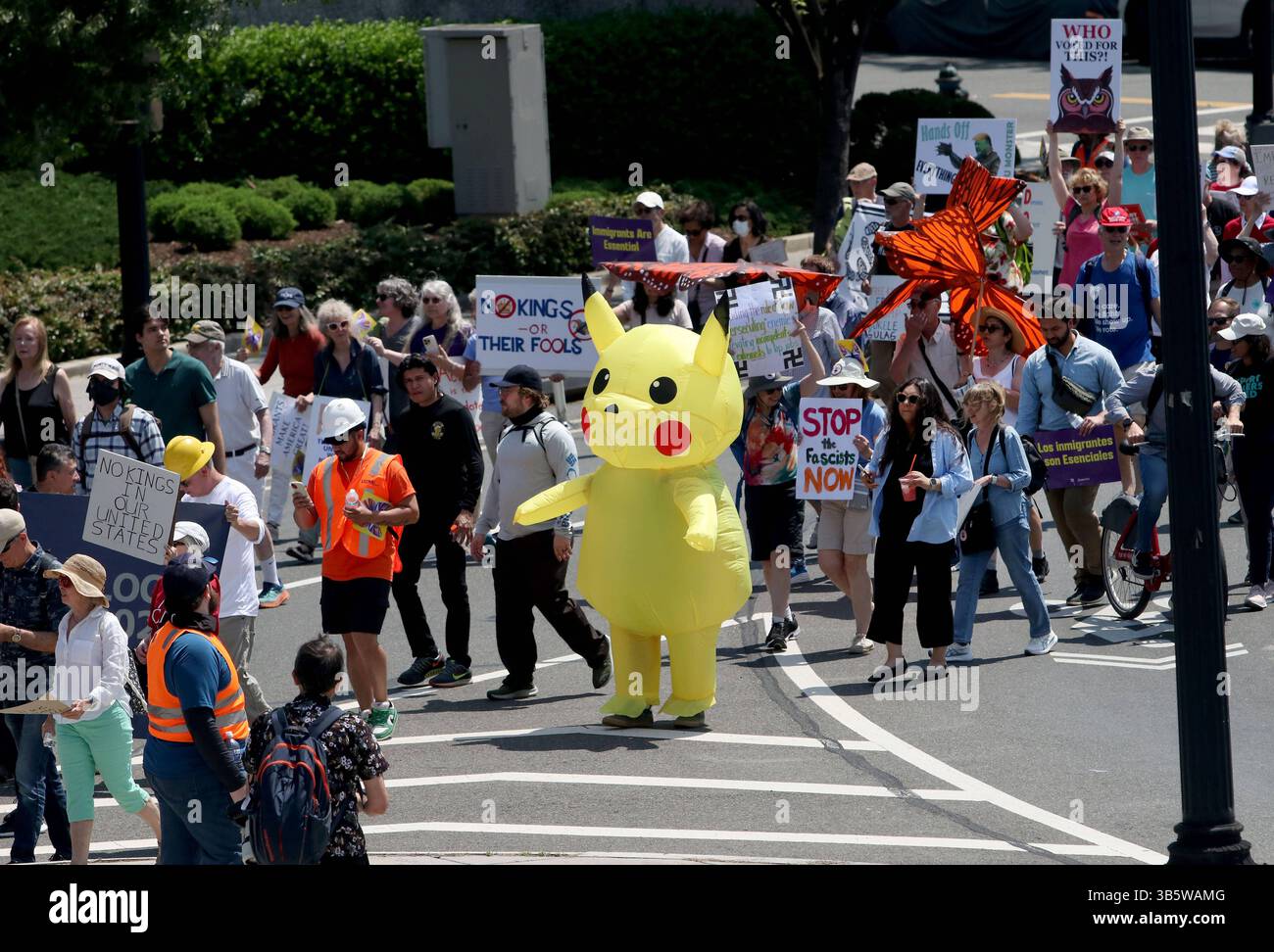 May Day Protest in Washington, USA - 01 May 2025. Demonstrators hold ...