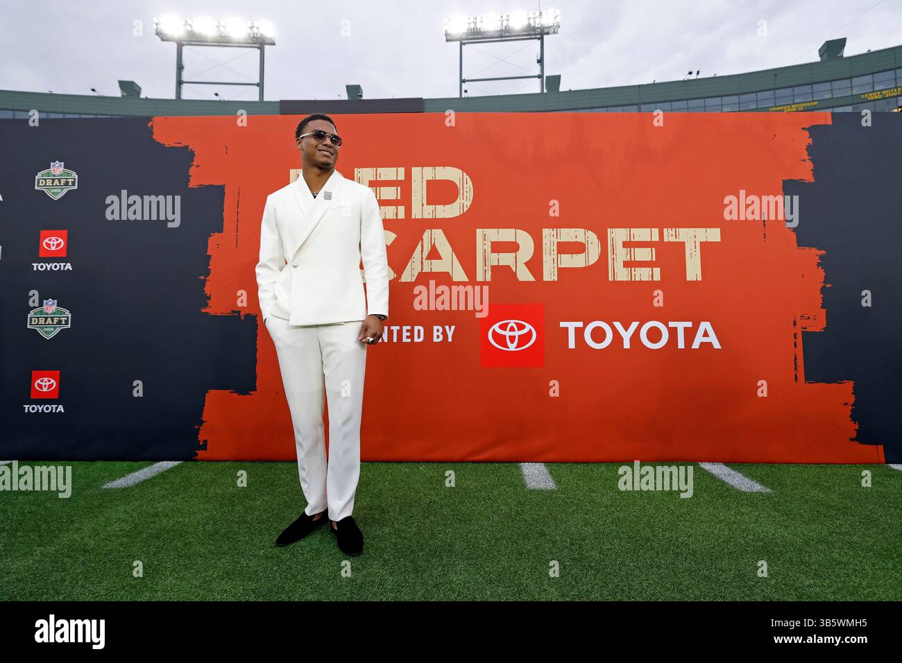 Michigan defensive back Will Johnson on the red carpet before the 2025 ...