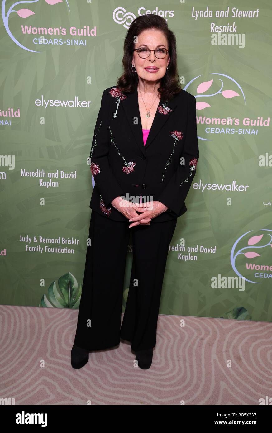 02 MayApril 2025 Beverly Hills, California - Wendy Howard Goldberg At ...